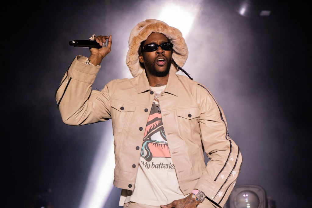 2 Chainz Reacts To His Son Halo Calling Him "Fat"