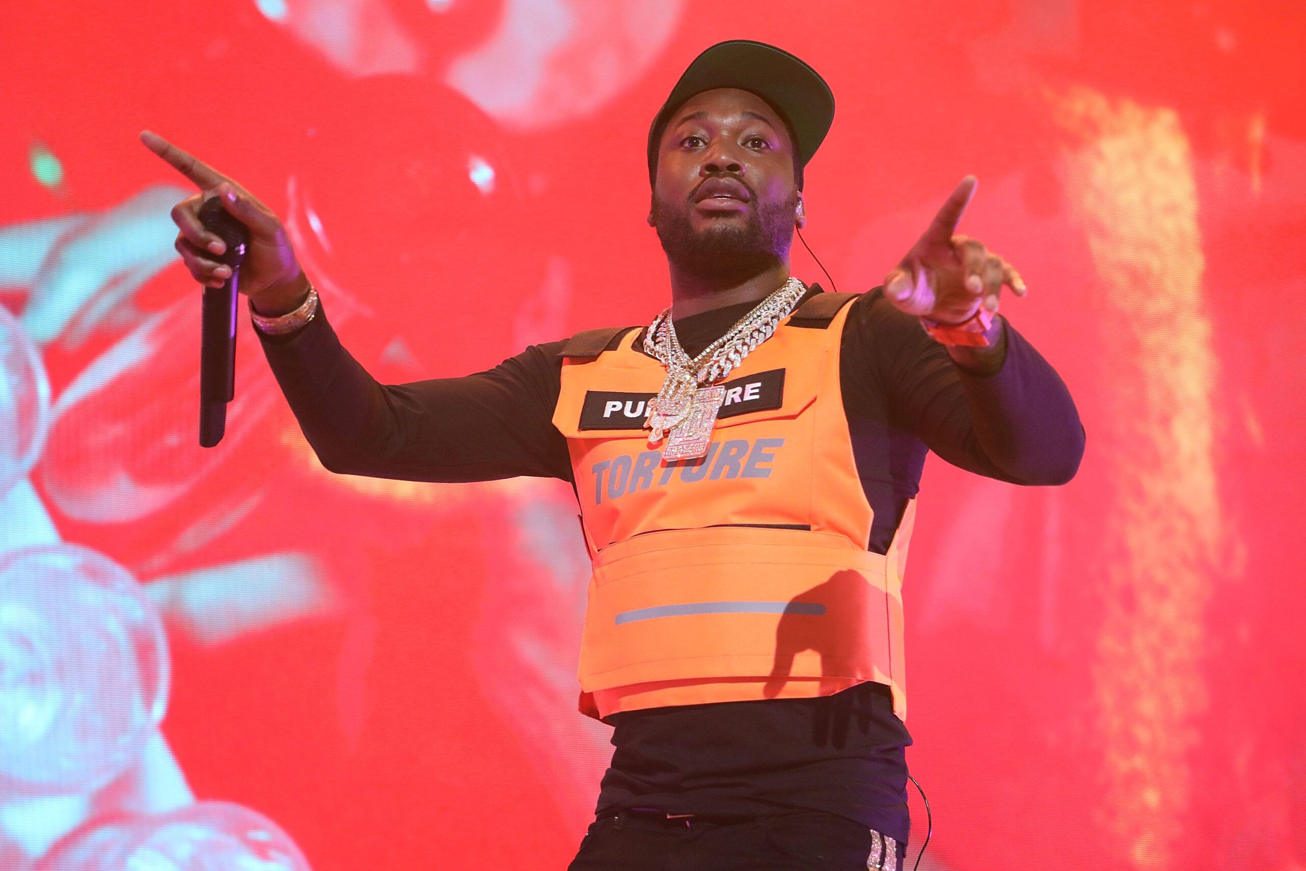 Meek Mill Responds To Fans Trolling Him Over Viral IG Post