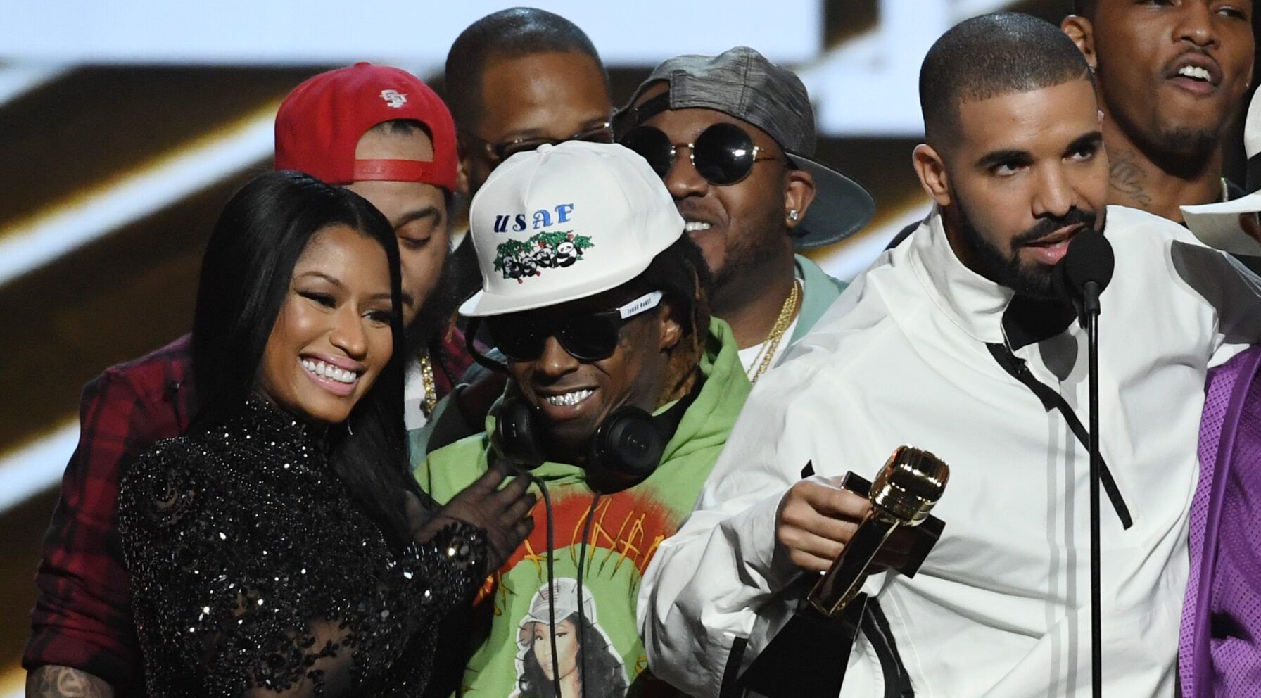 Nicki Minaj Joins Drake & Lil Wayne As Rappers With The Most Top 10 ...