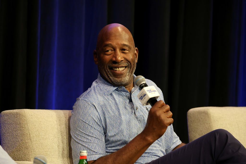 James Worthy Says LeBron James' Legacy Is Statue-Worthy In L.A.