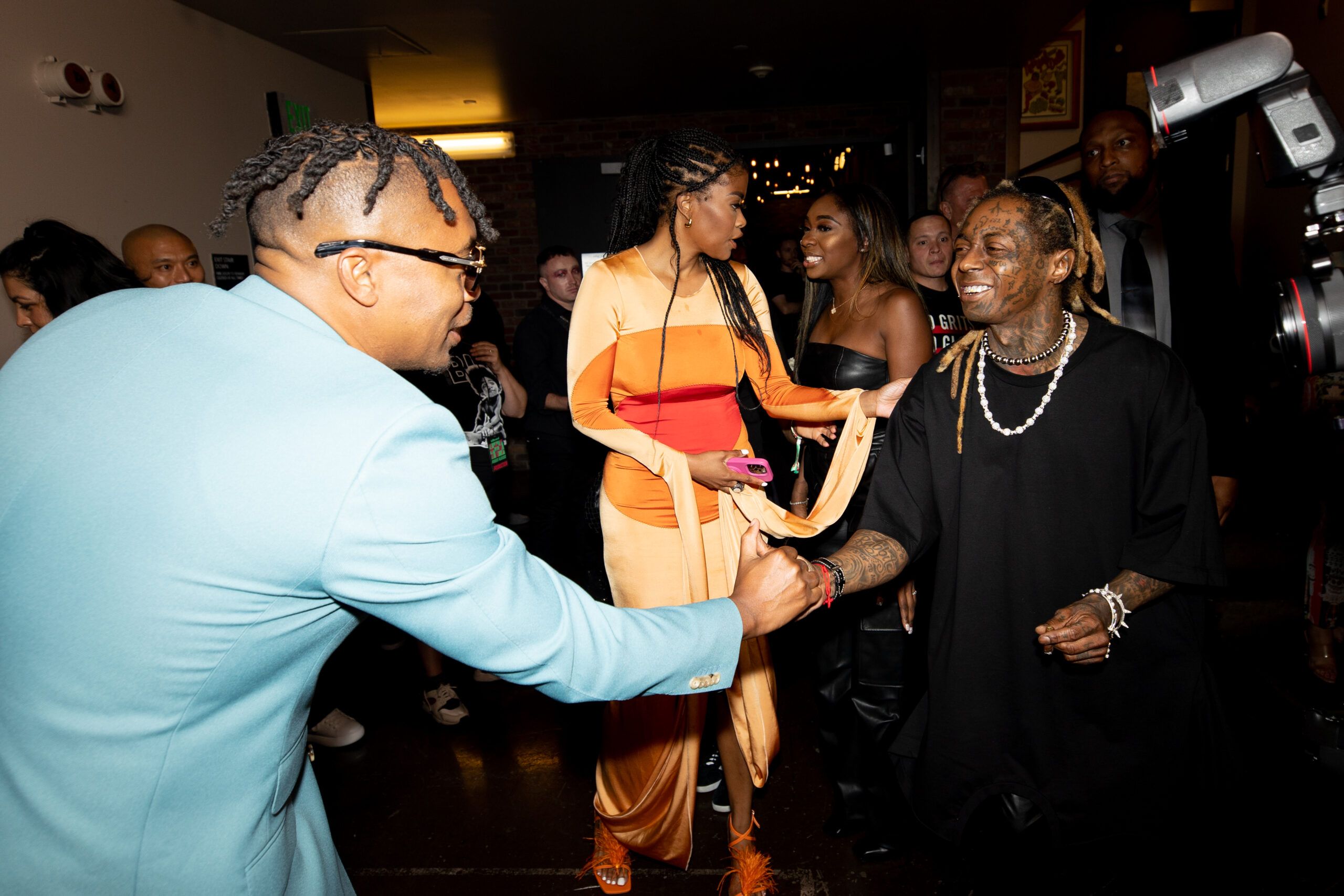 Nas & Lil Wayne Inducted Into Billboard's Hip-Hop Hall Of Fame, Ice ...