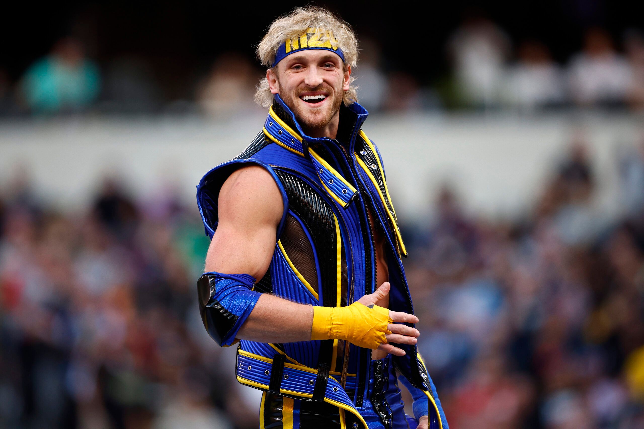 Logan Paul & Dillon Danis Press Conference Gets Heated, John Fury ...