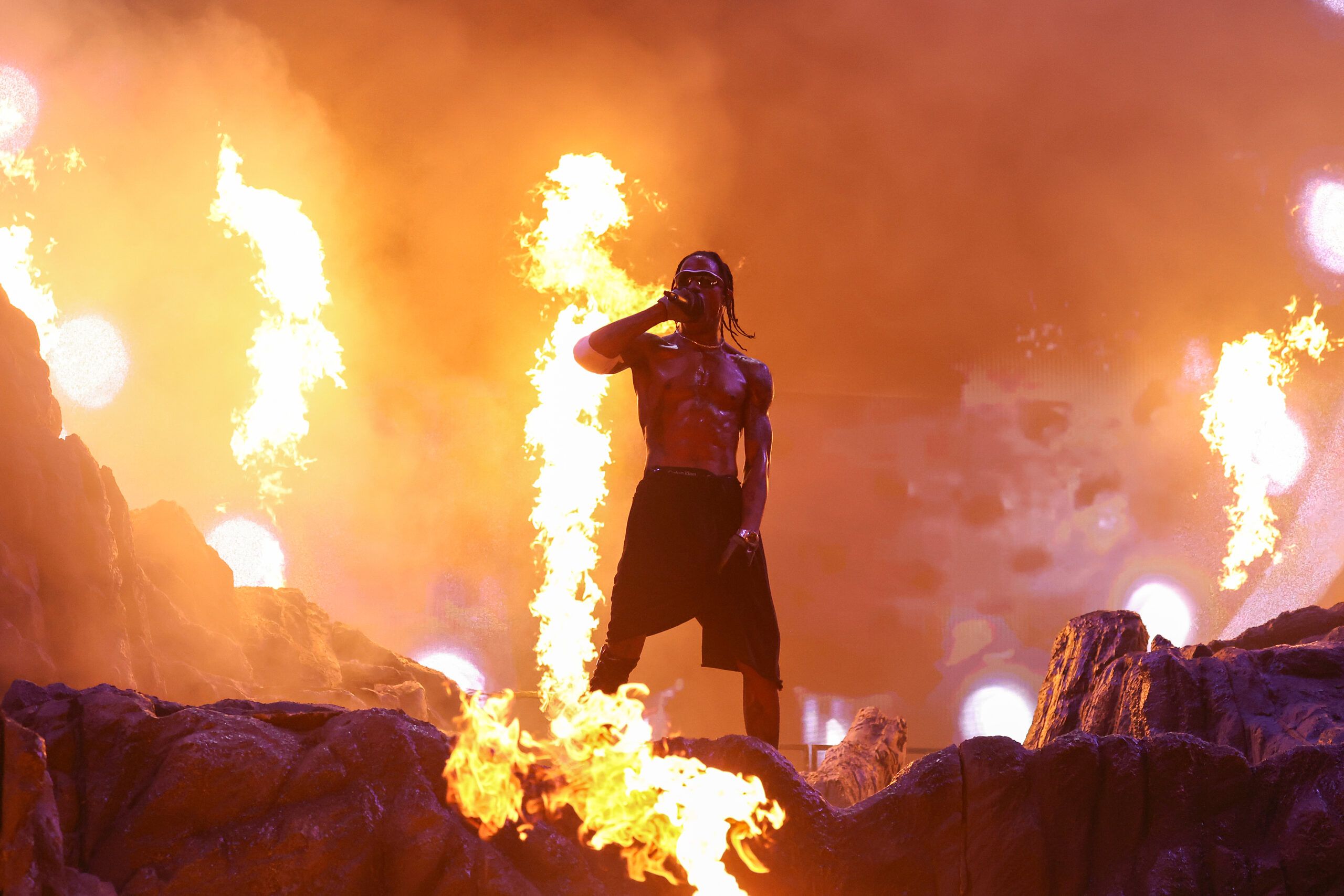 Travis Scott's "Utopia" Becomes Platinum Eligible