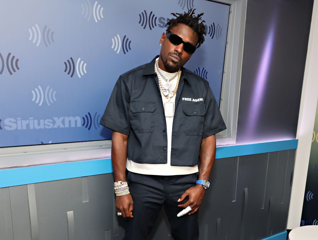 Antonio Brown Arrested For Allegedly Not Paying $31K In Child Support ...