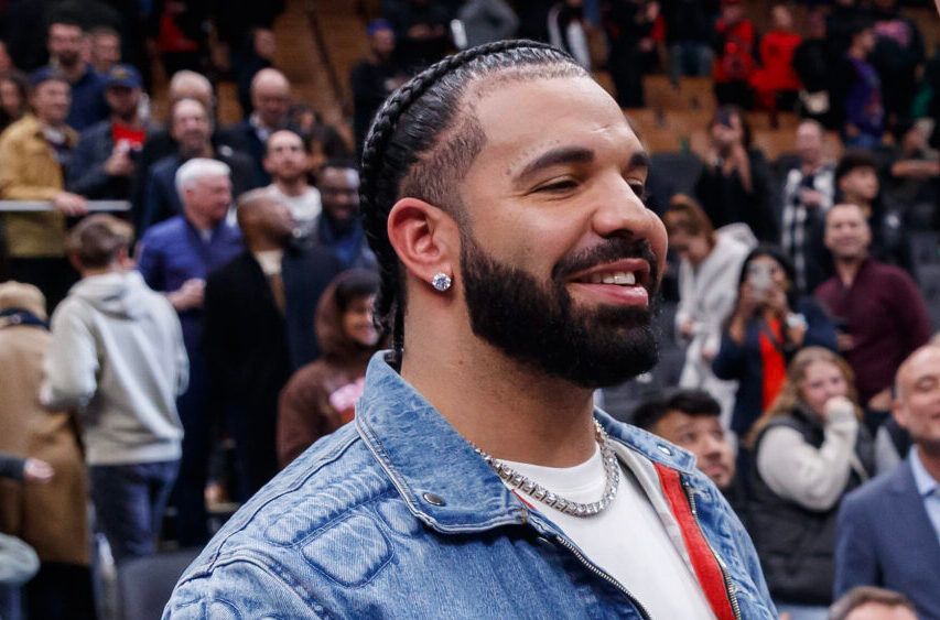 Drake Wins Five 2023 Billboard Music Awards