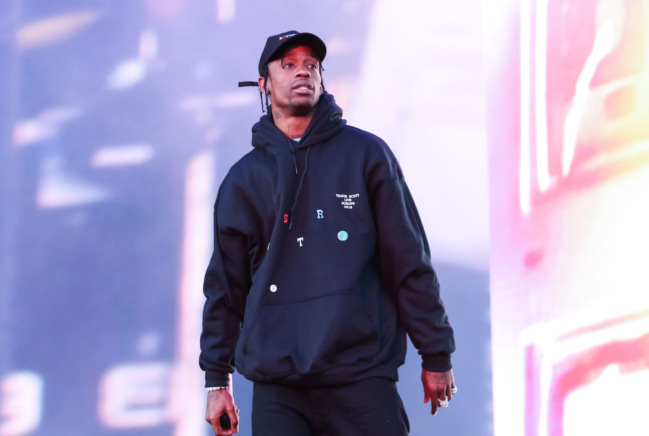 Travis Scott Invites 41 To Perform "Bent" At MSG, Shows Time-Lapse Of ...