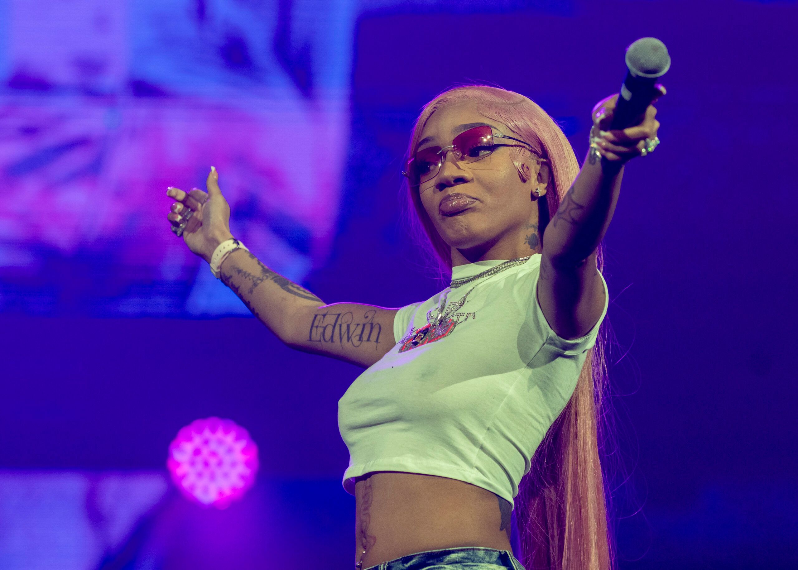 GloRilla Flexes How Much Her Hair Has Grown Since Her Last Perm