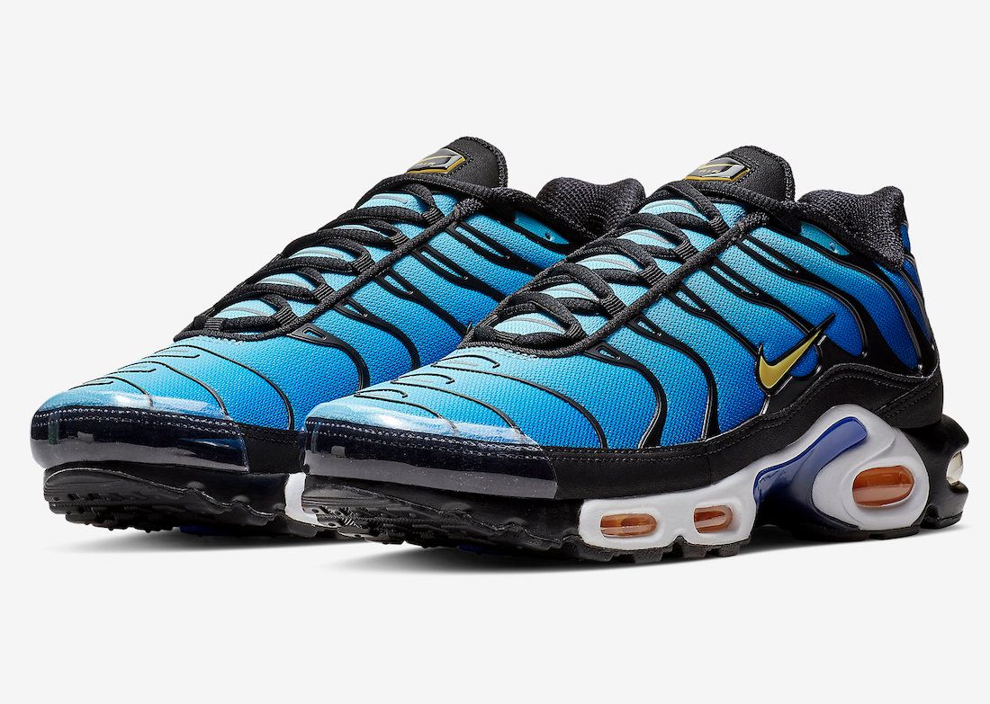 Nike Air Max Plus “Hyper Blue” Making A Return
