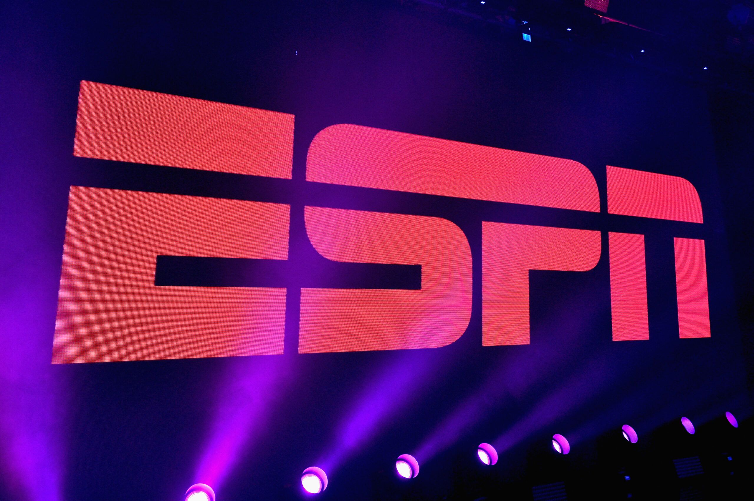 ESPN Issues Apology After Woman Flashes Her Breasts Live On Air