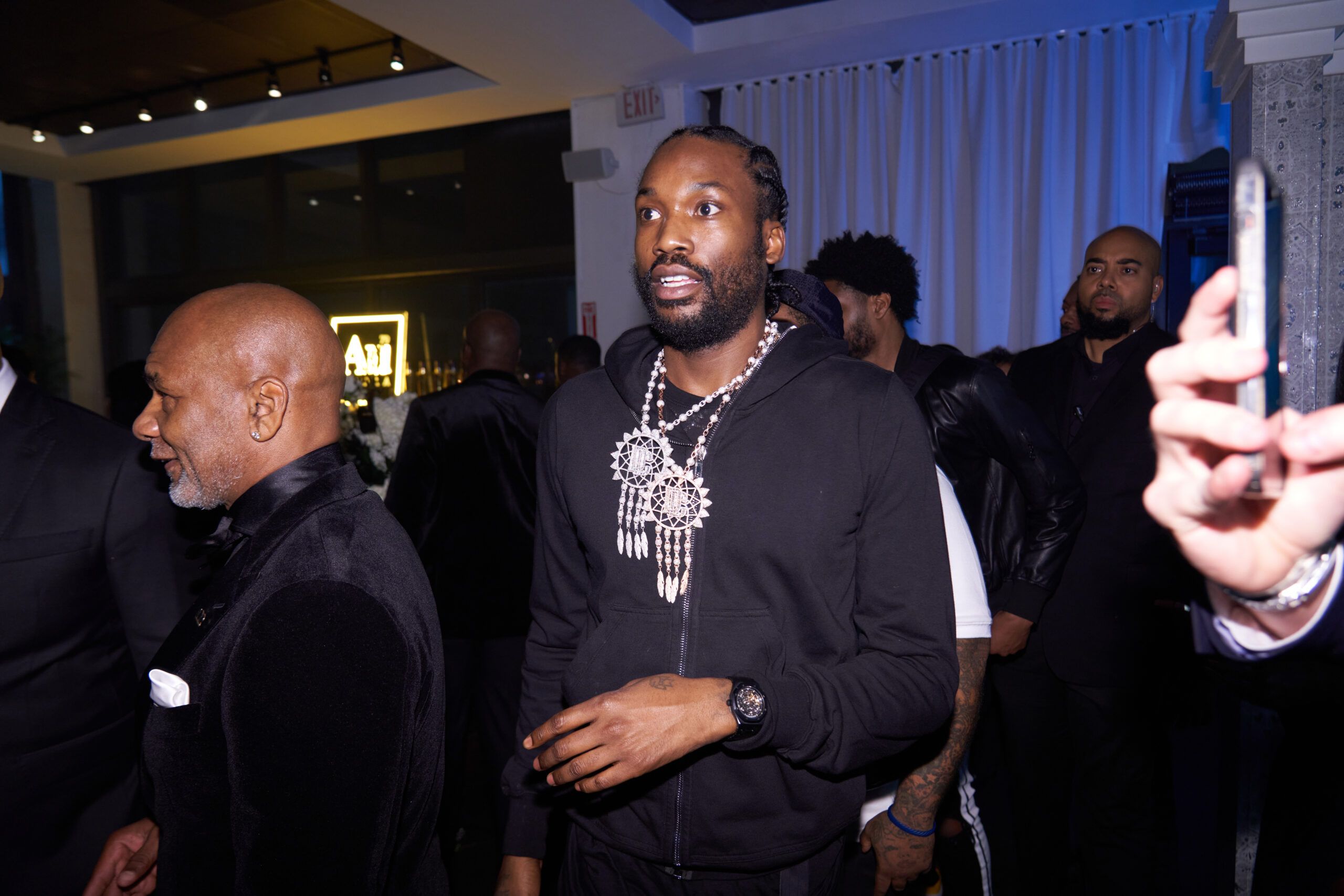 Meek Mill Posts Then Deletes Rant Responding To Philly Rapper Poundside Pop