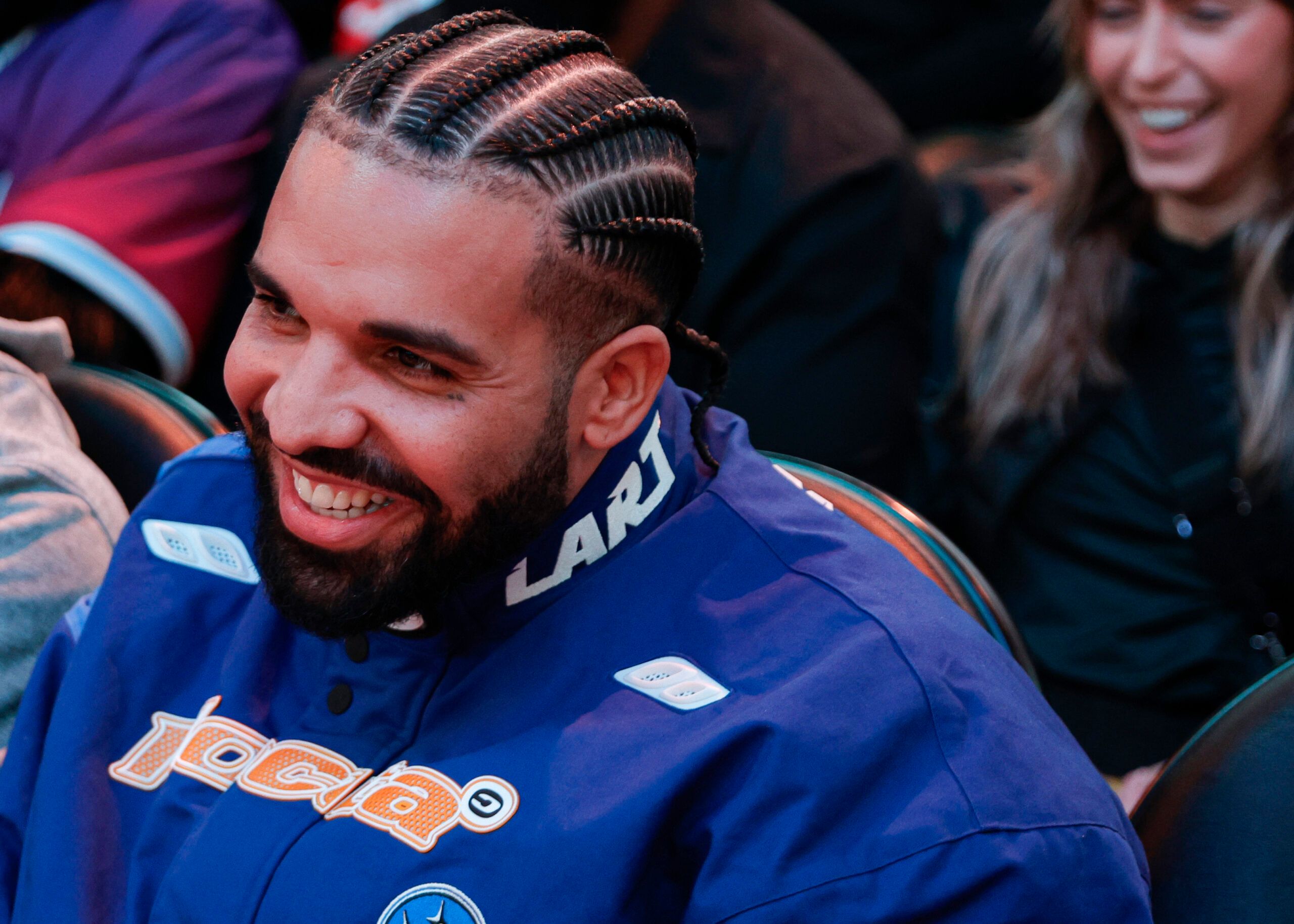 Drake Fans Are Blown Away By One Intricate Future Diss