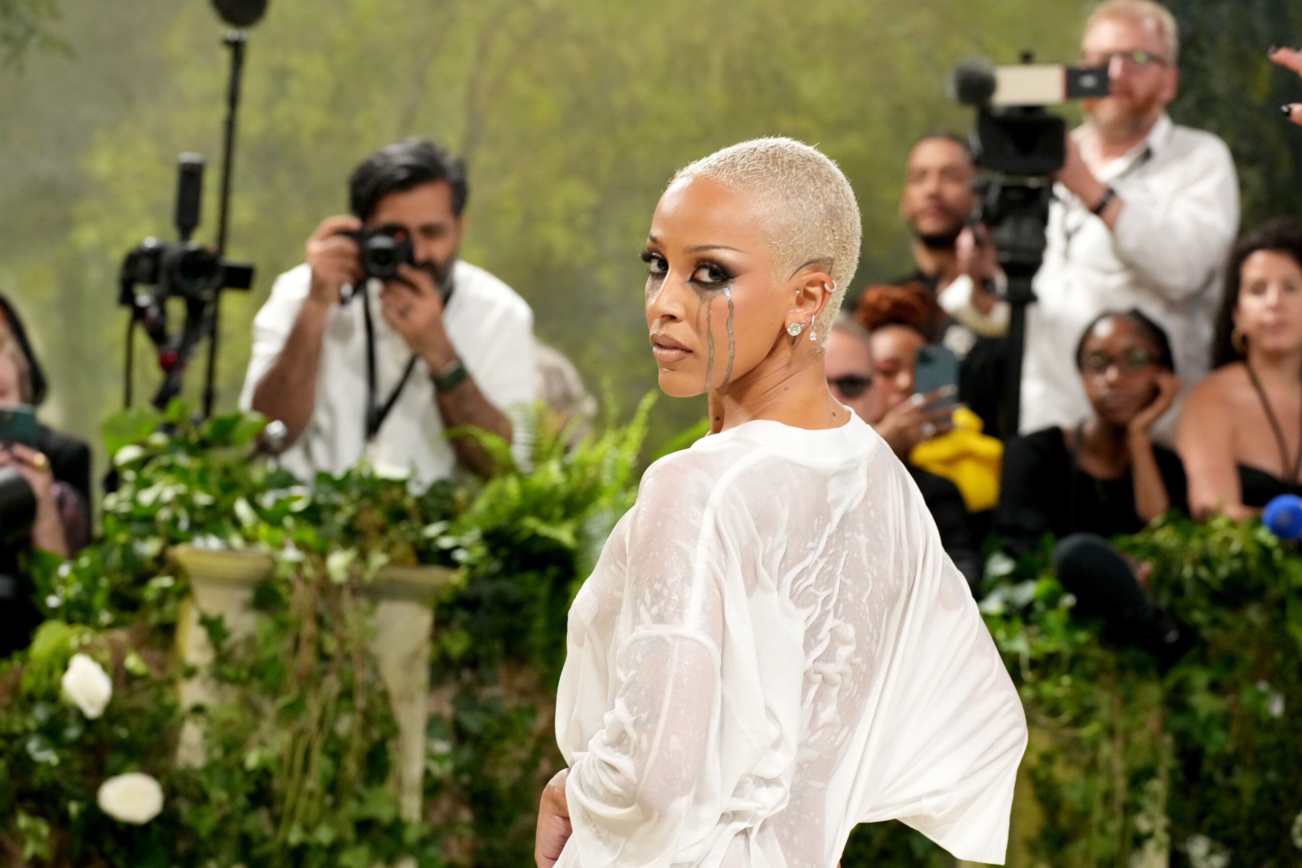 Doja Cat Enraged With "Fortnite" & Its Developers Are Responding ...