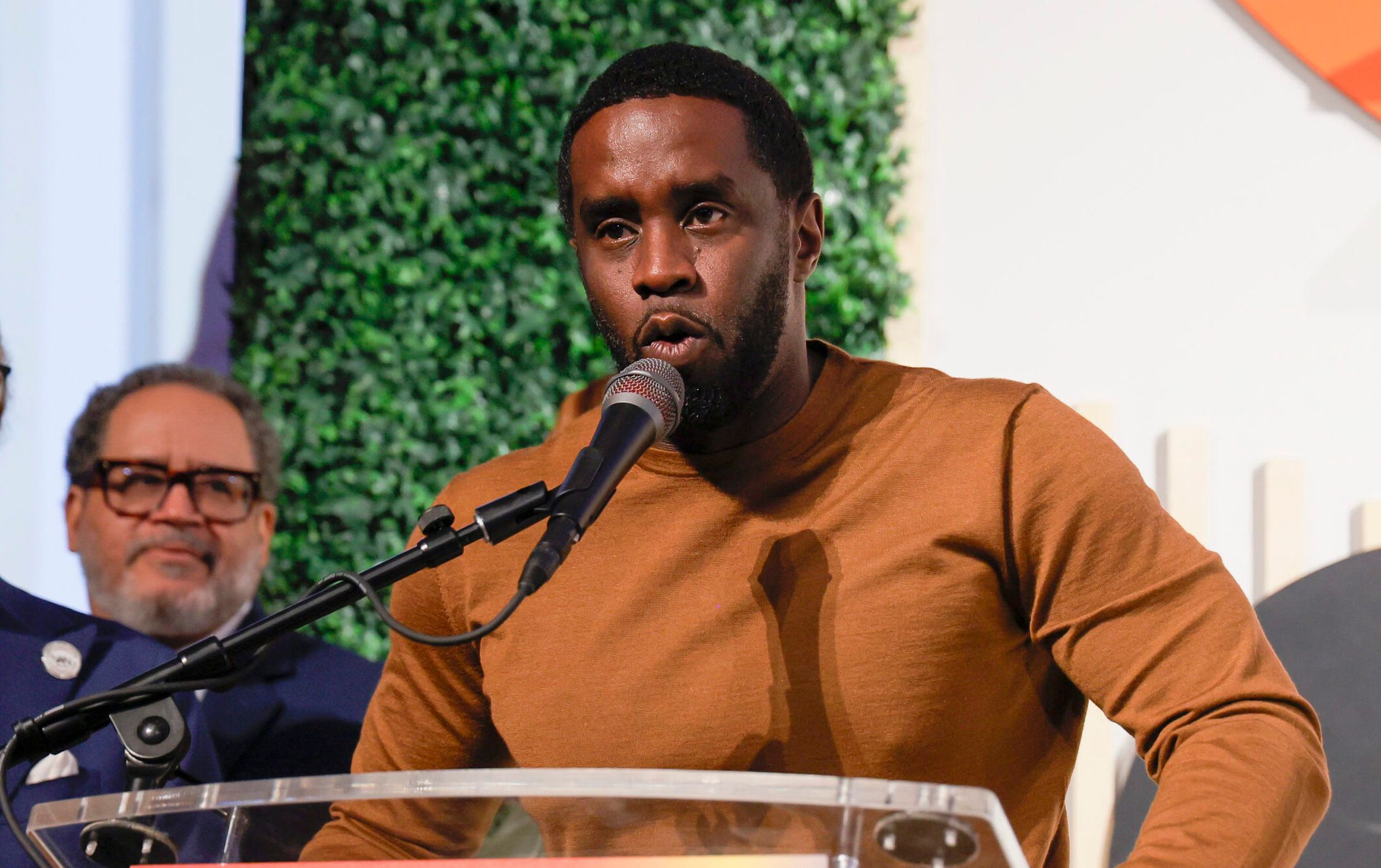 Diddy & Draya Michele Allegedly Hooked Up While Cassie Was In The House ...