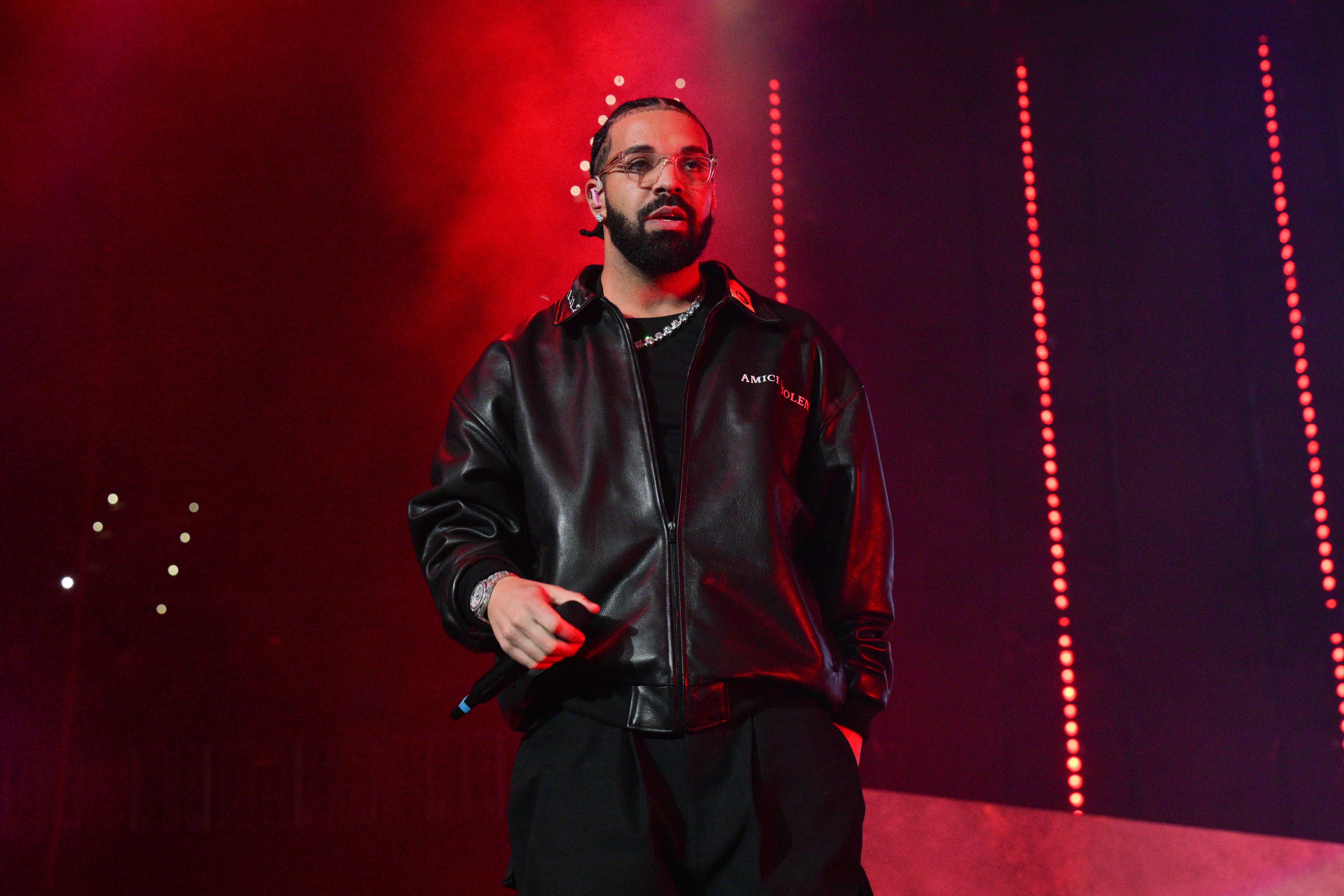 Drake & Dave's Upcoming Collab Have Fans Once Again Calling The 6ix God ...