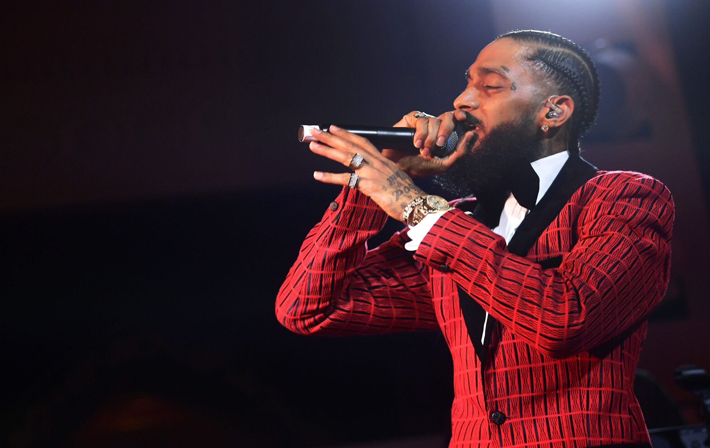 Nipsey Hussle Receives Touching Tribute During Mustard's Set At ...