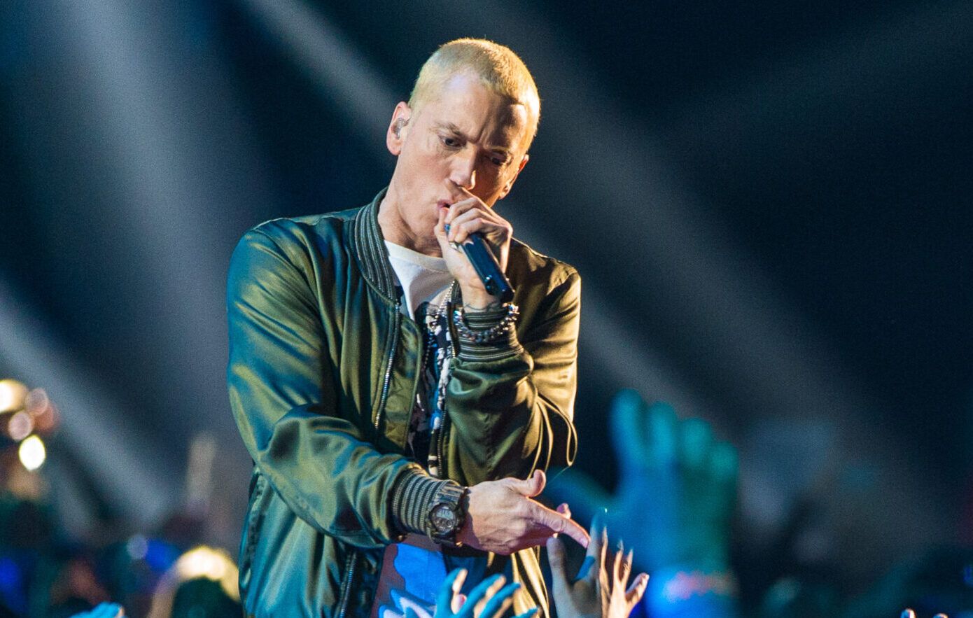 Eminem Returns To "The Marshall Mathers LP" House In "Tobey" Music ...