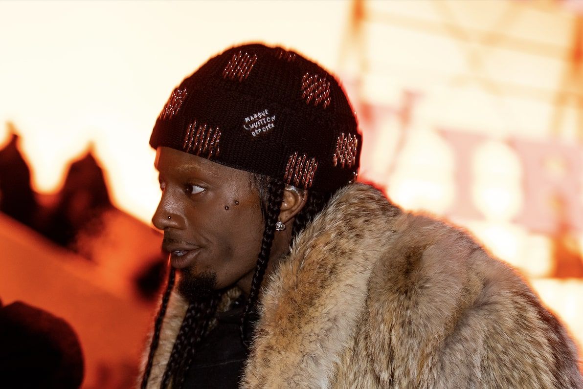 Playboi Carti Trolls Adin Ross By Including Their Phone Call In A New ...