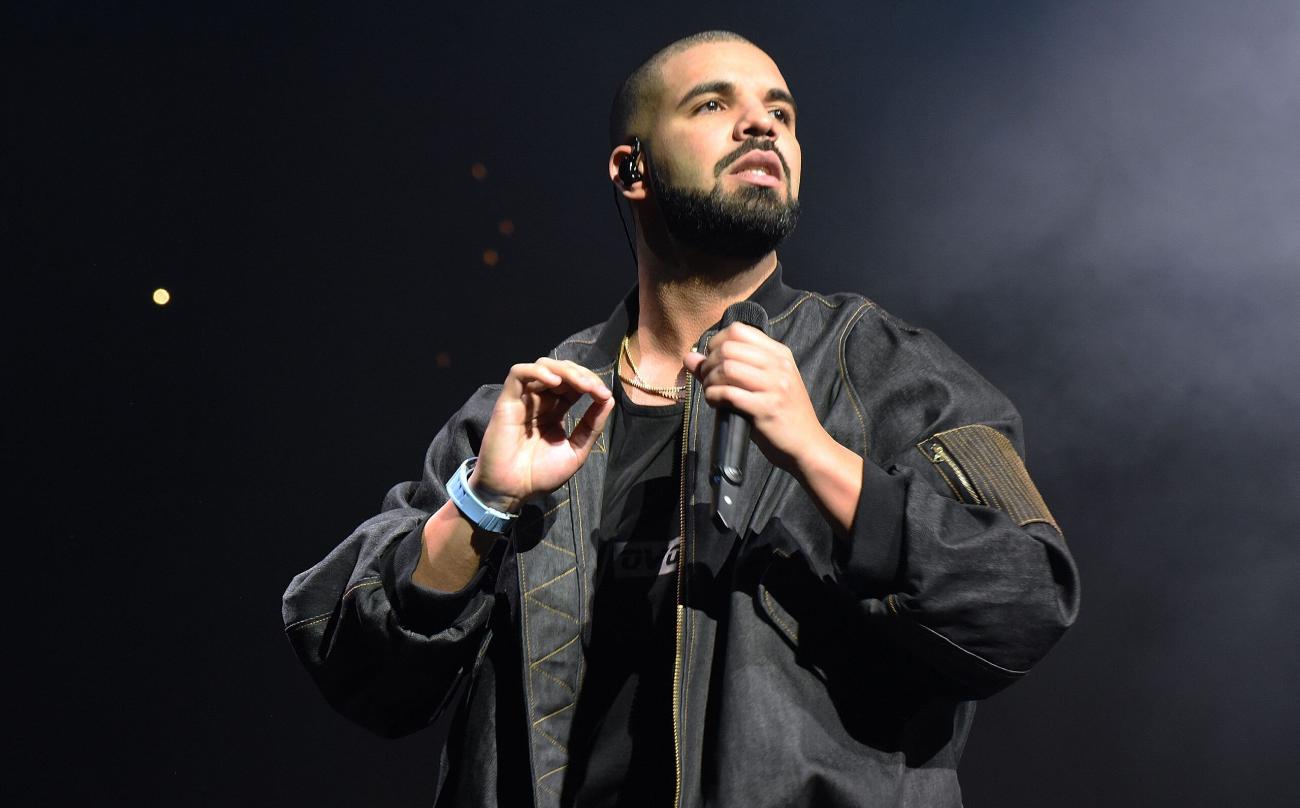 Drake Accused Of Getting Angry At IG Model For Assuming His Sexual ...