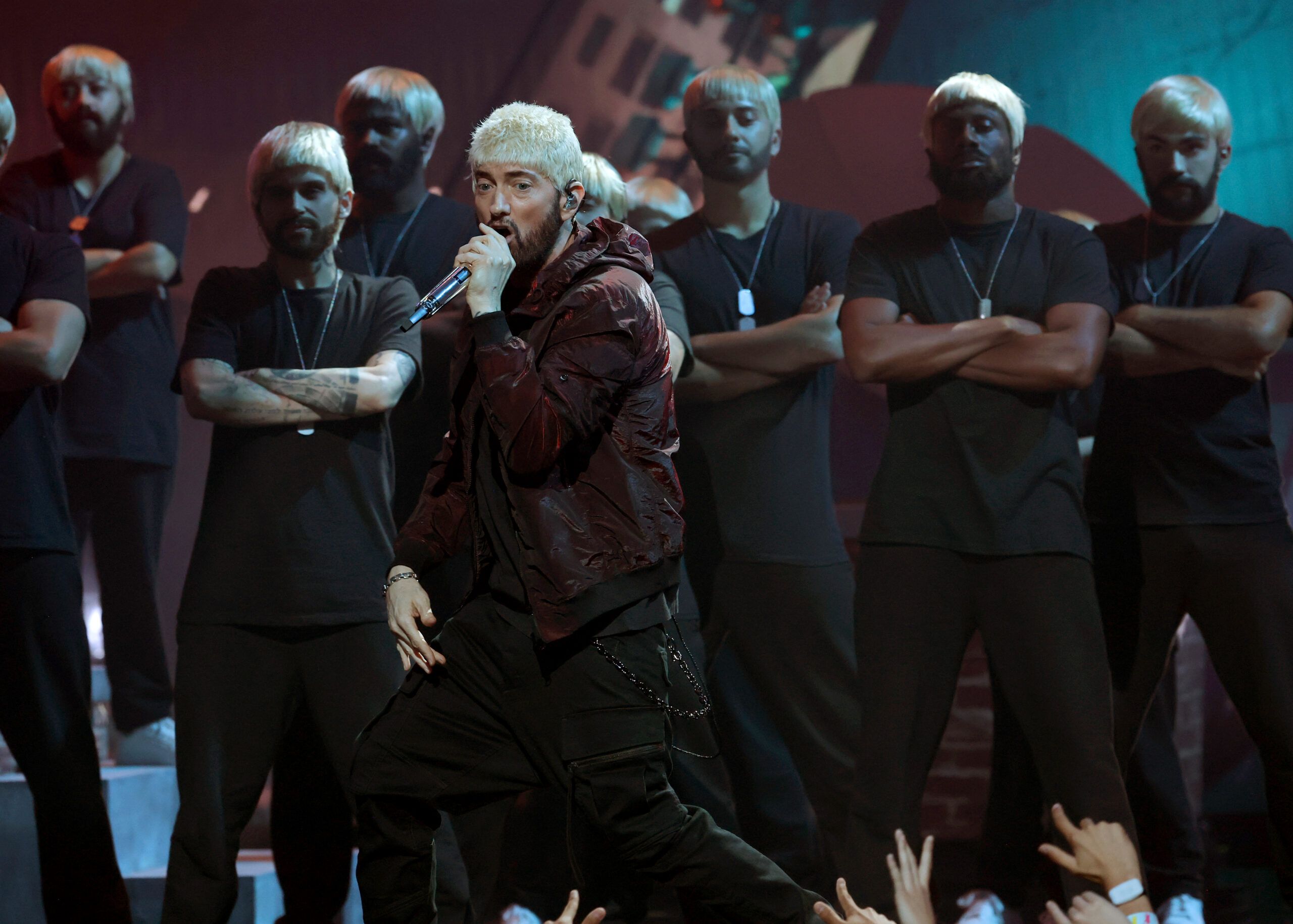 Eminem Throws It Back At The VMAs By Recreating Iconic Slim Shady ...