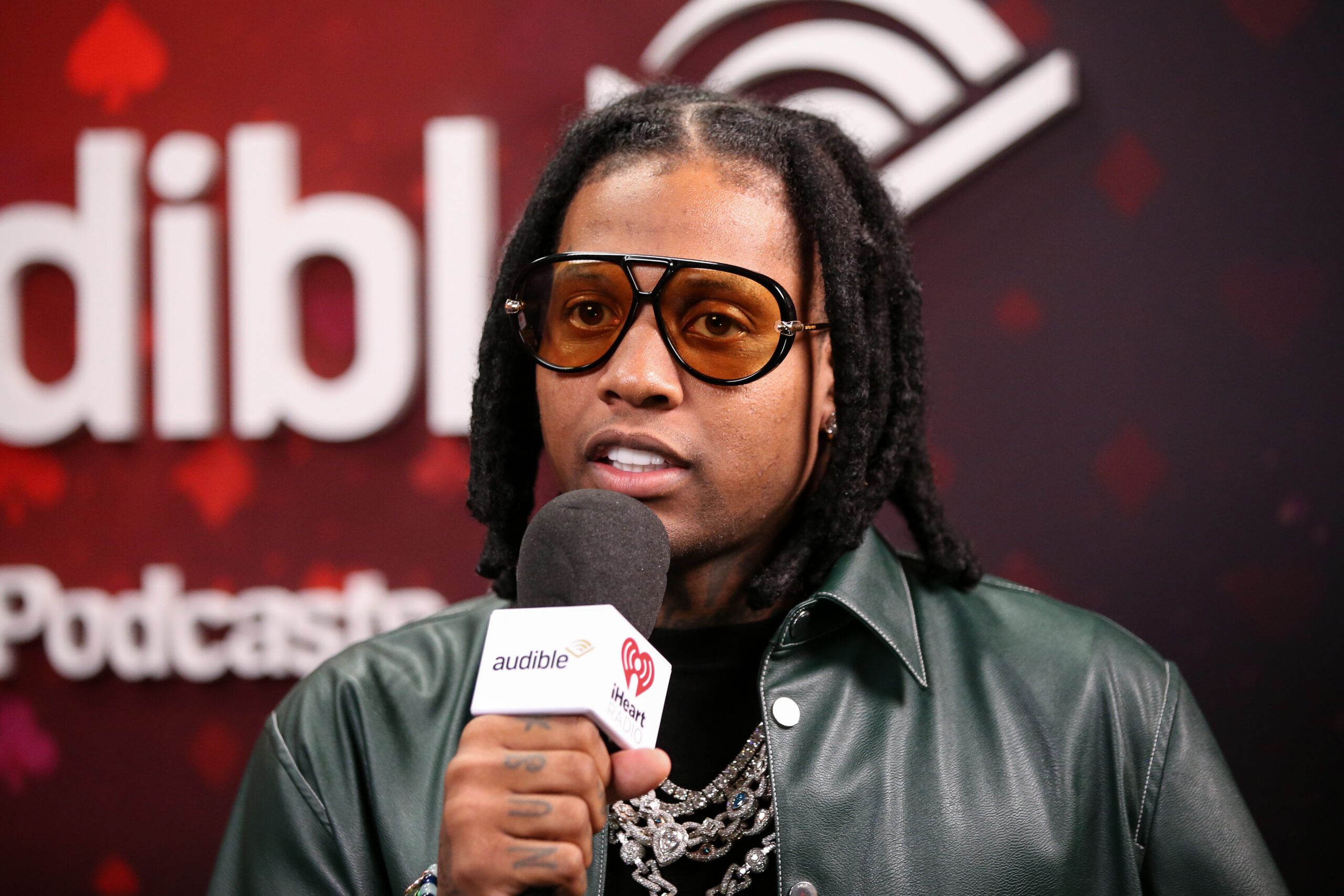 Lil Durk Fan Protests Outside Federal Los Angeles Courthouse To Demand ...