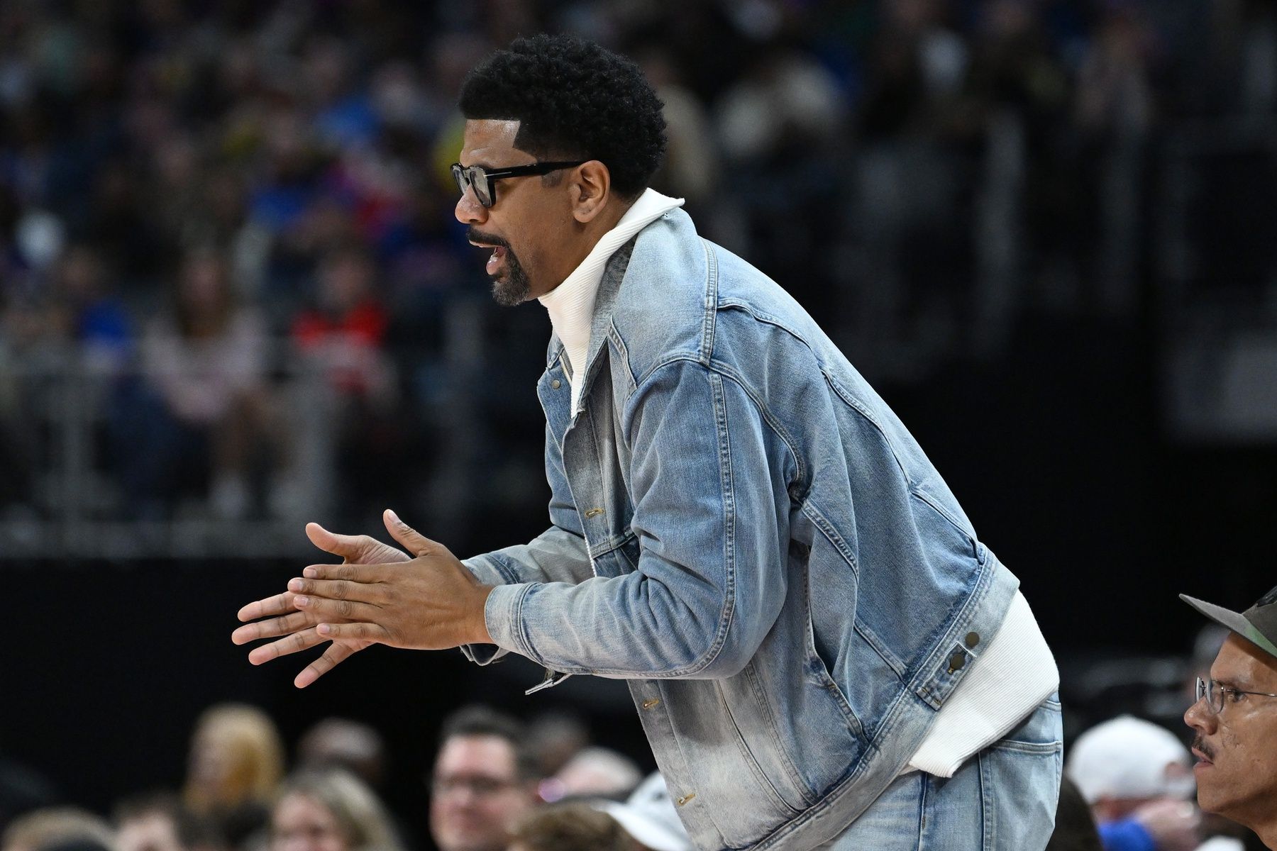 Jalen Rose Pokes Fun At Drake Lawsuit During TNT Sports Segment