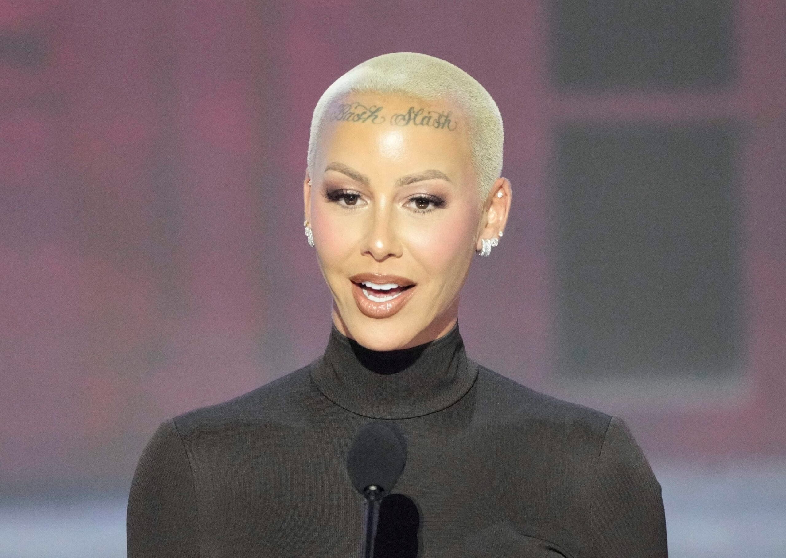 Amber Rose Shares Interesting Theory About Drake Receiving Hate