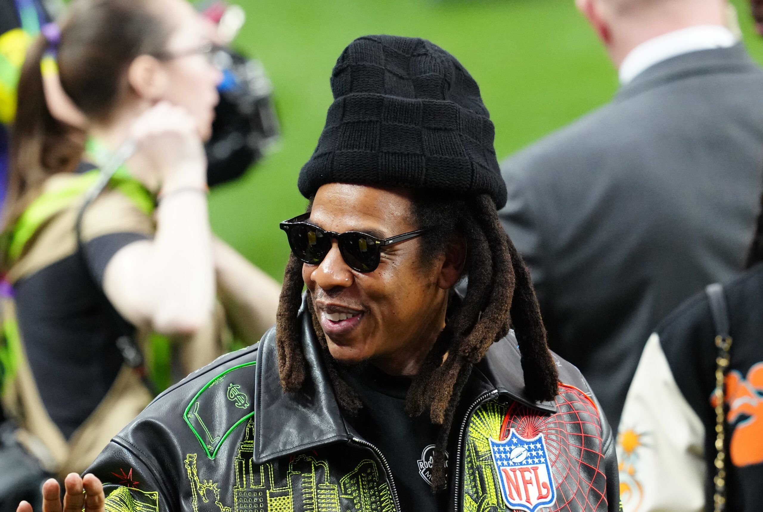 Jay-Z, Drake, Diddy, And More Rappers Top Celebrity Private Jet Leaderboard