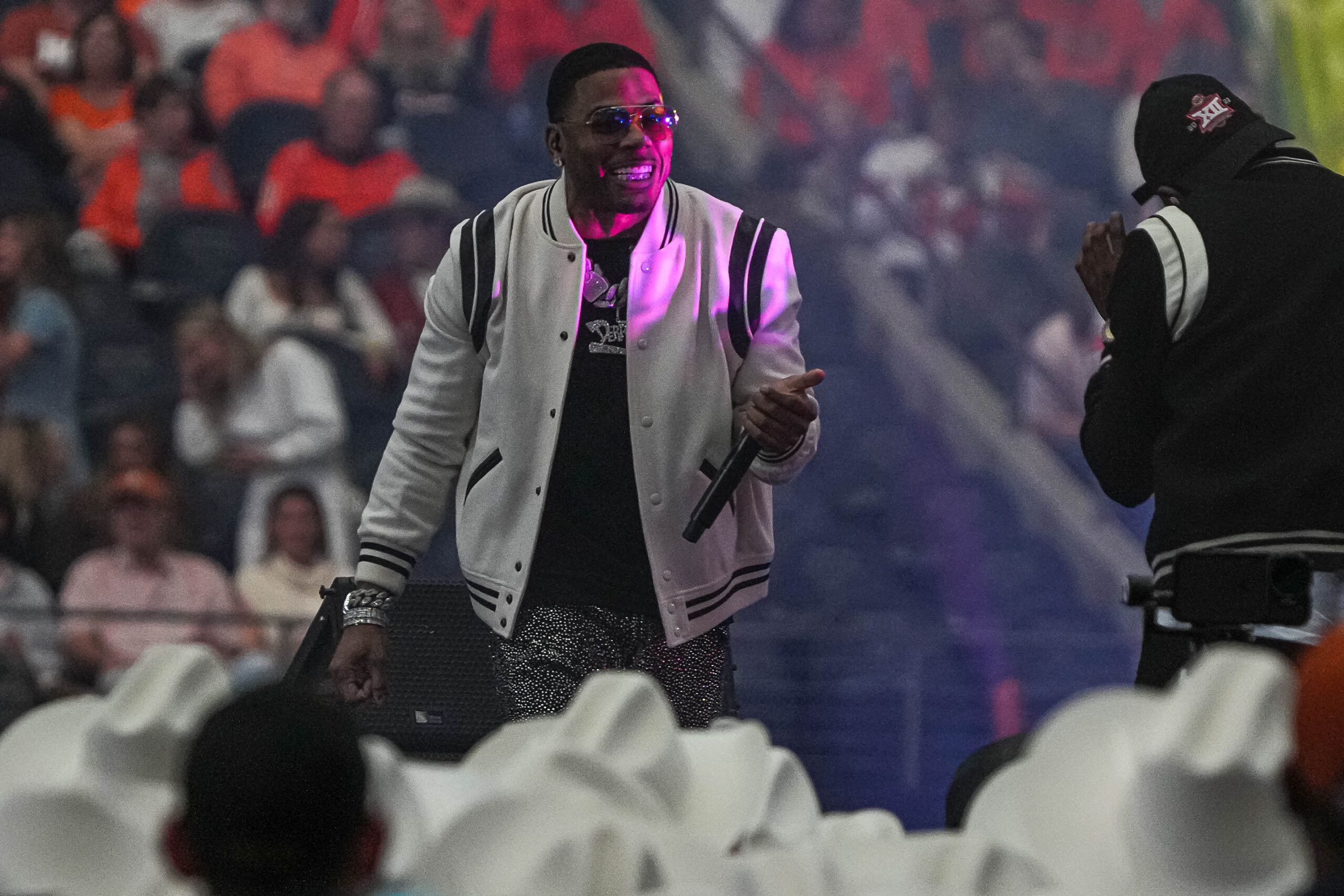Nelly Announces Massive World Tour Costarring St. Lunatics Fabolous, Ja ...