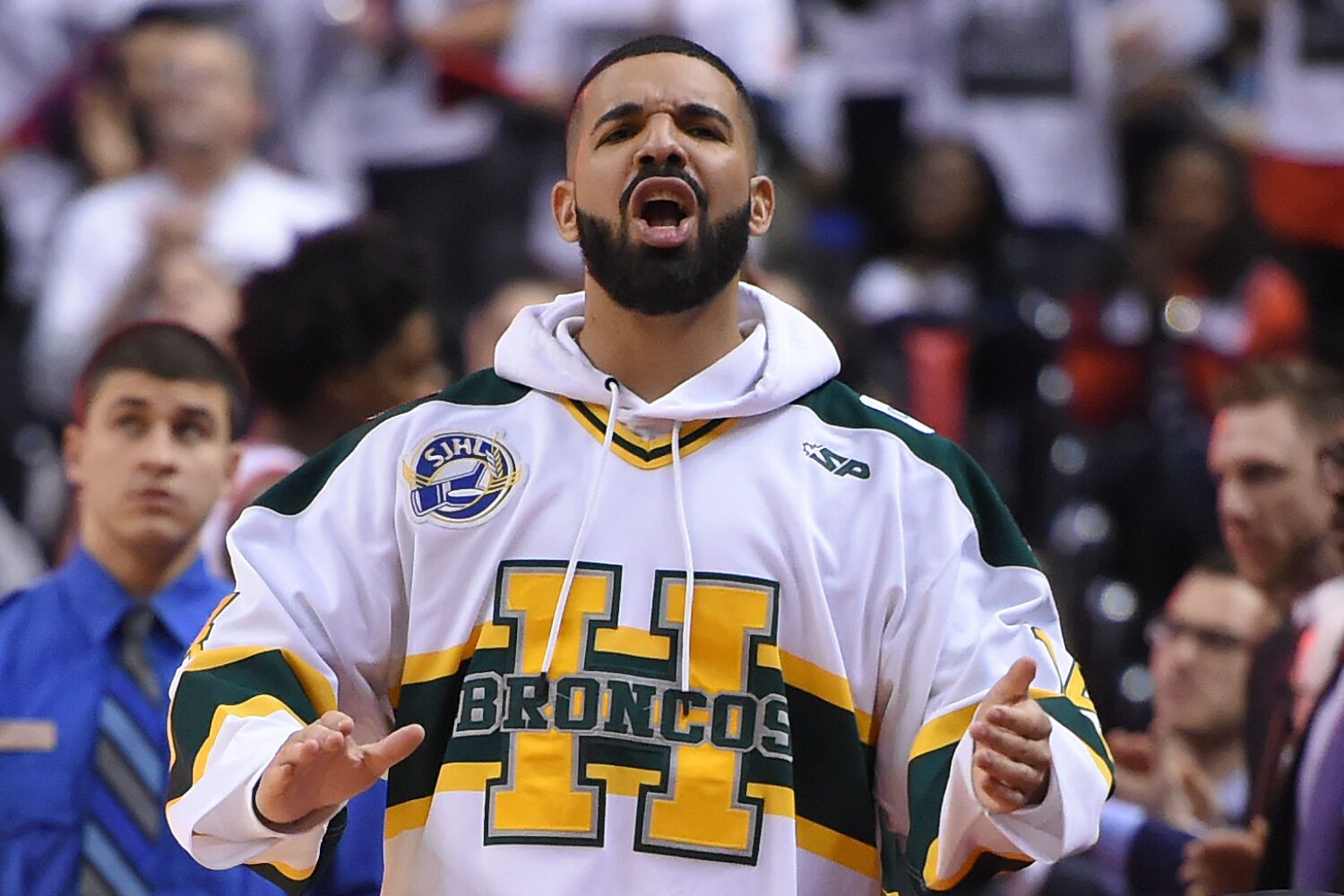 Drake Threatens To "Get Active Again" In Cryptic IG Story Post Amid ...