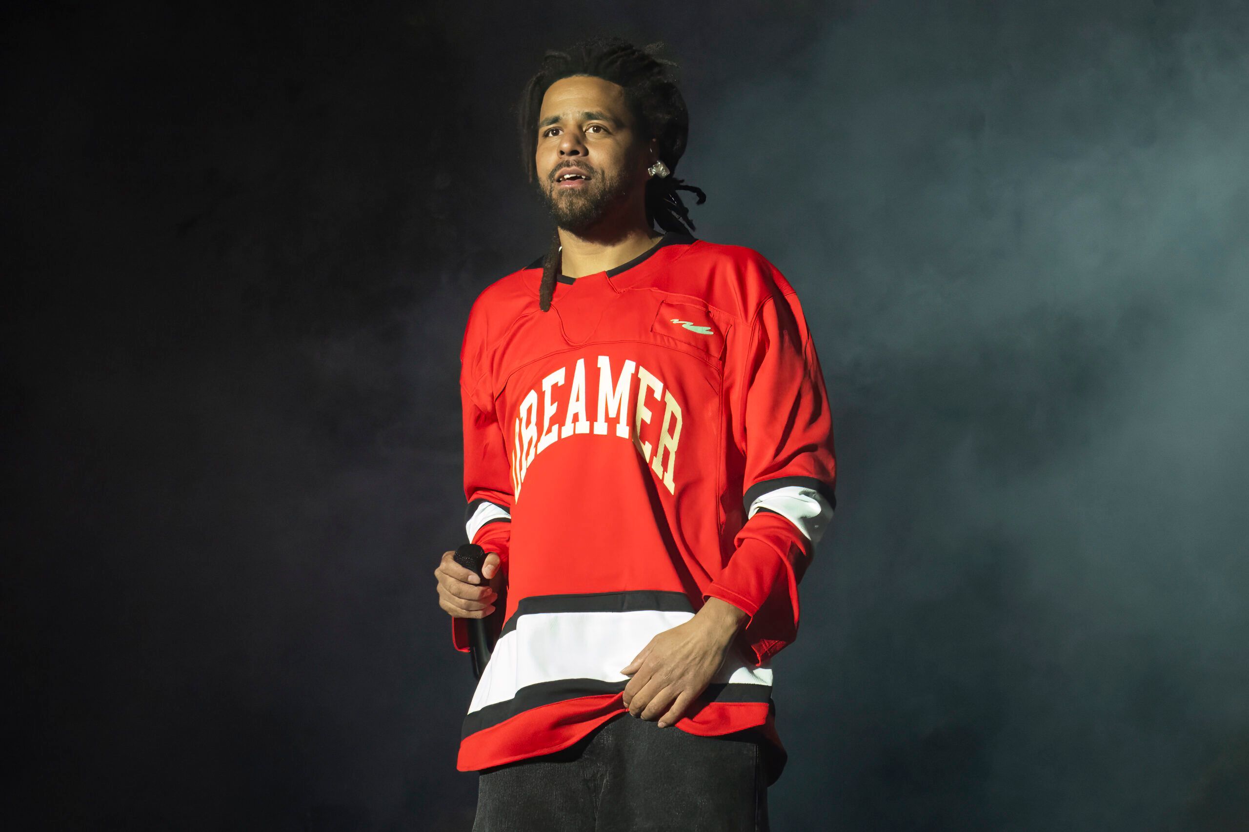 J Cole Kicks Off His New Blog With Heartfelt Post For His Fans