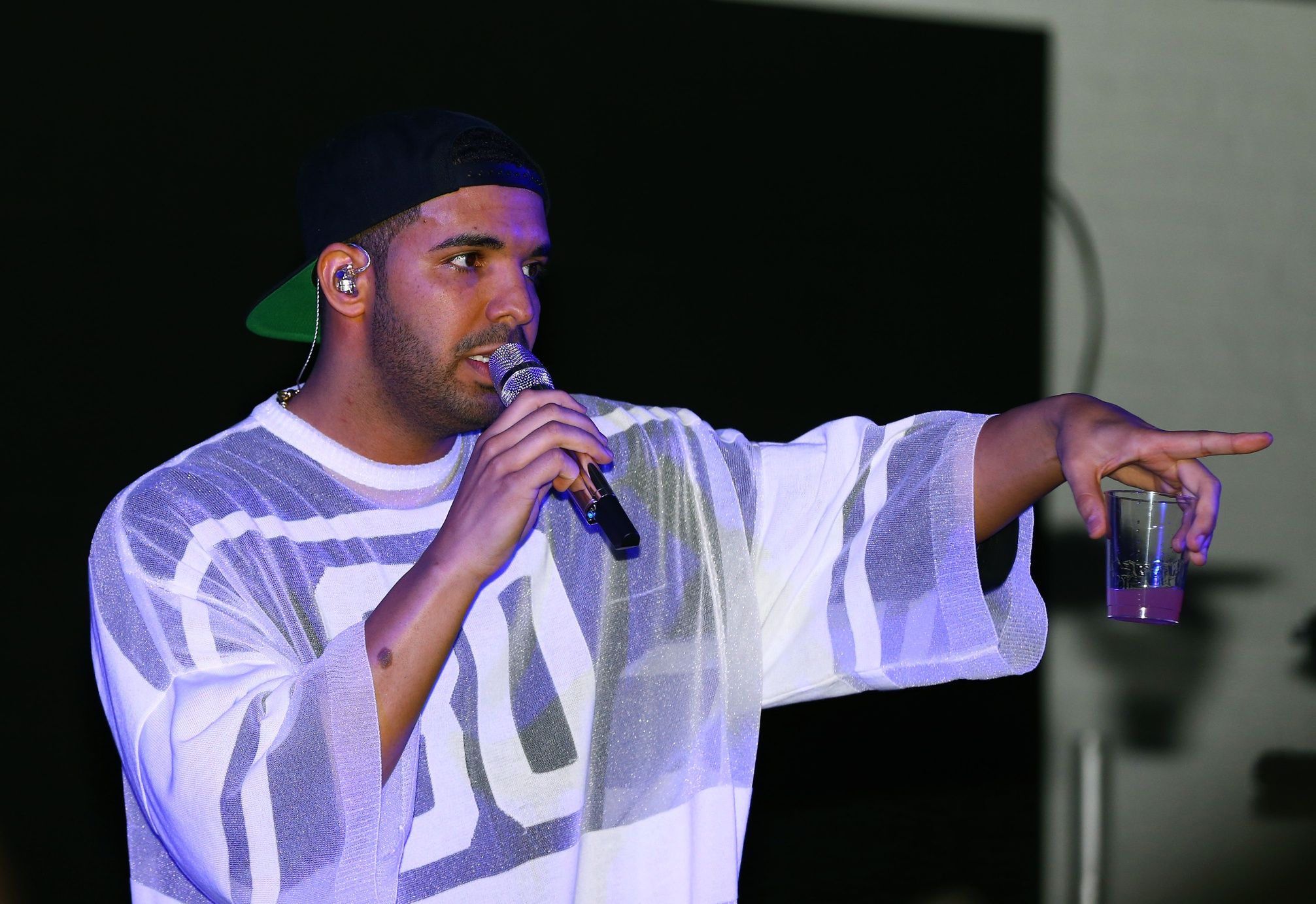 Drake Dubbed A "Certified P*ssy Boy" By YouTuber B Lou In Hilarious ...