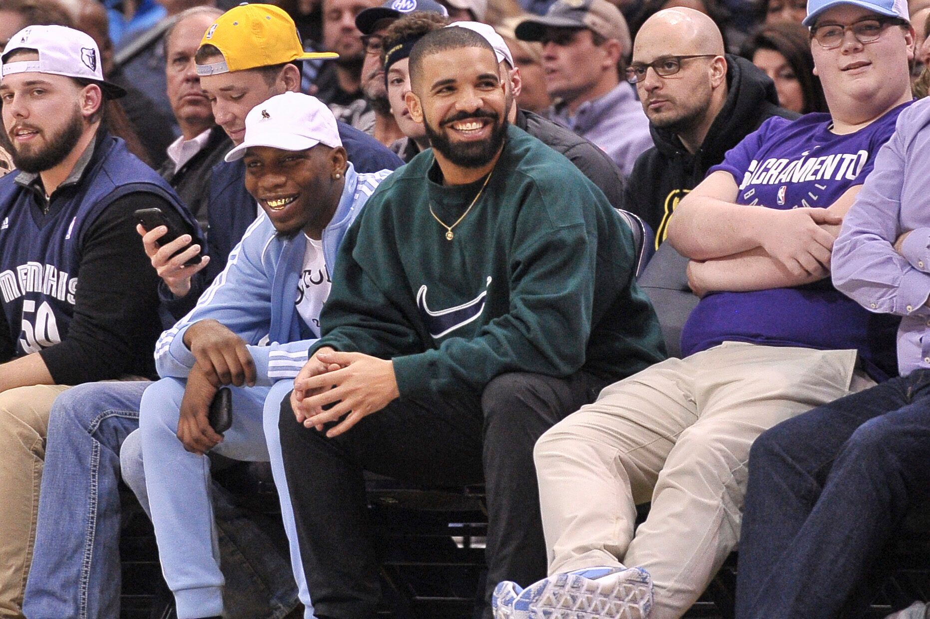 Drake Reveals How Producer Elkan Made The "NOKIA" Beat In Behind The ...