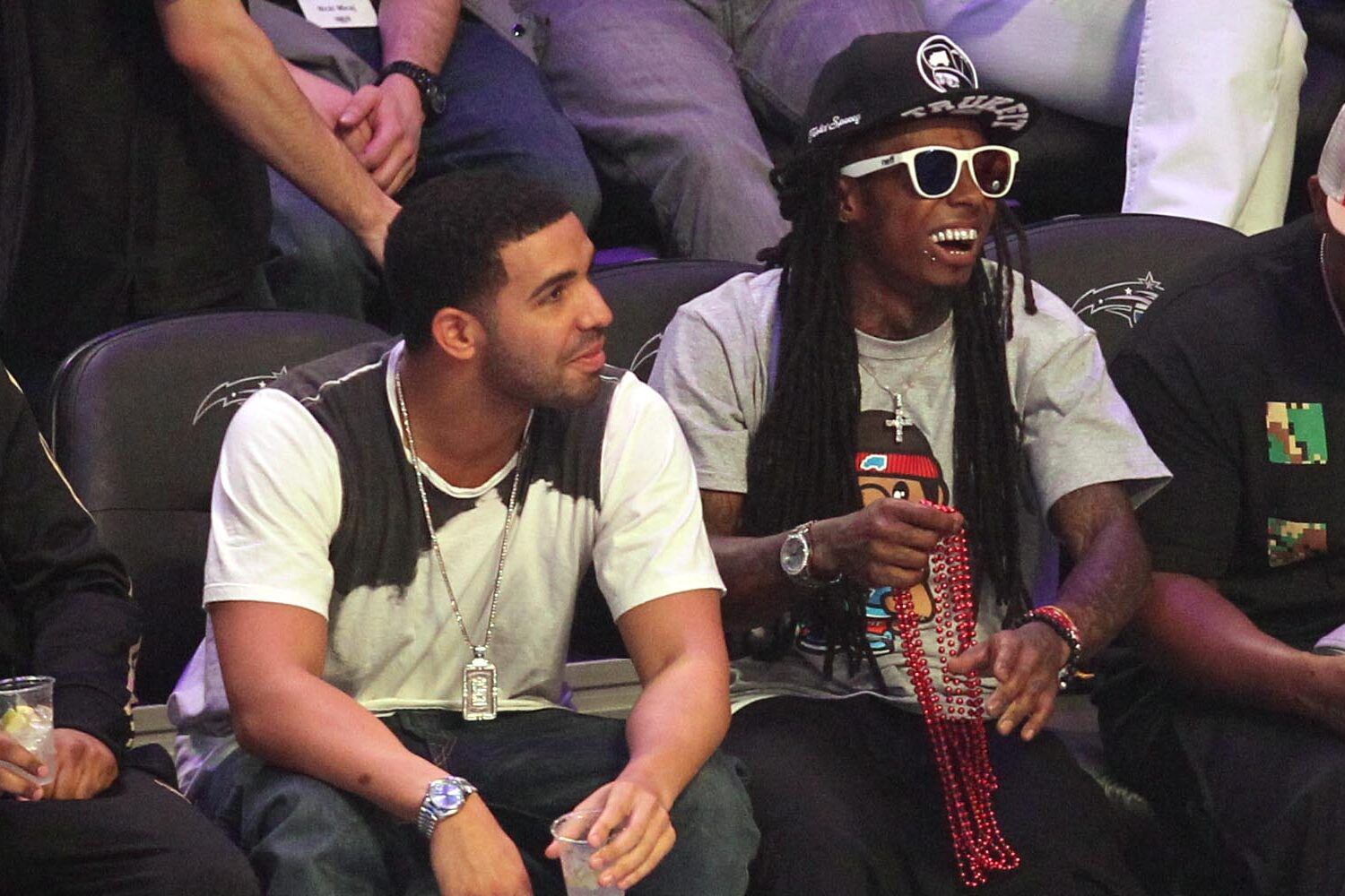 Young Money Forever: Drake Shouts Out Lil Wayne & Nicki Minaj During ...
