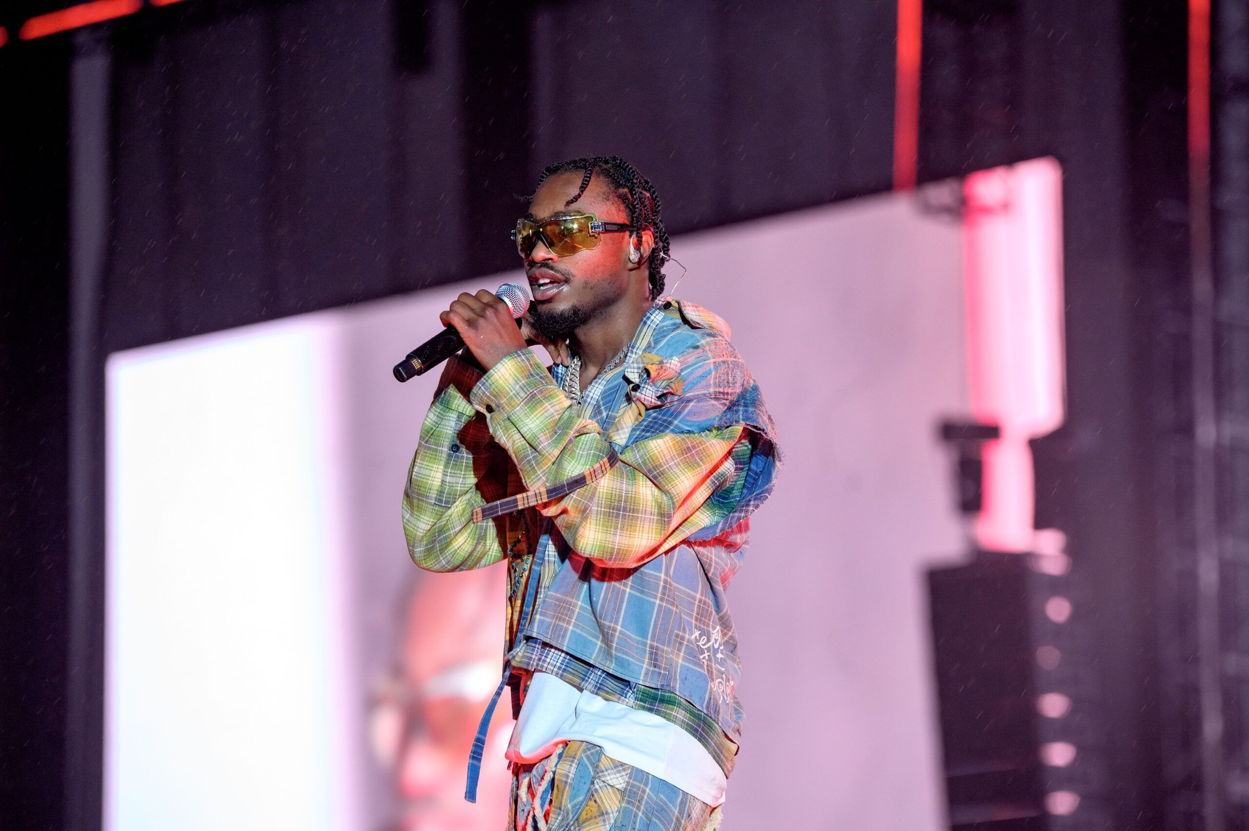 Lil Tjay Gets Removed From Madison Square Garden After Spitting On ...