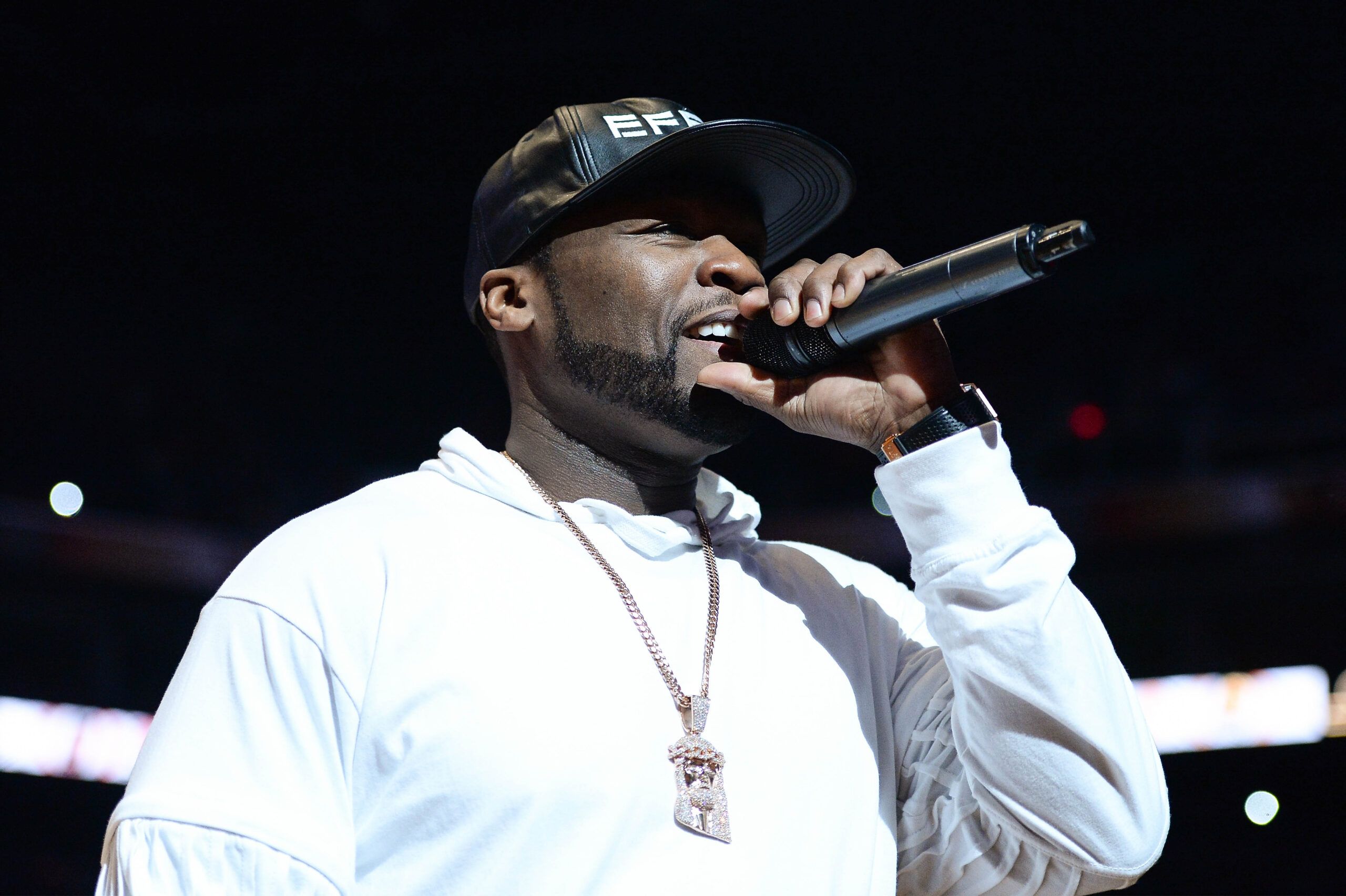 50 Cent Teases Floyd Mayweather After Conor McGregor Announces Irish ...