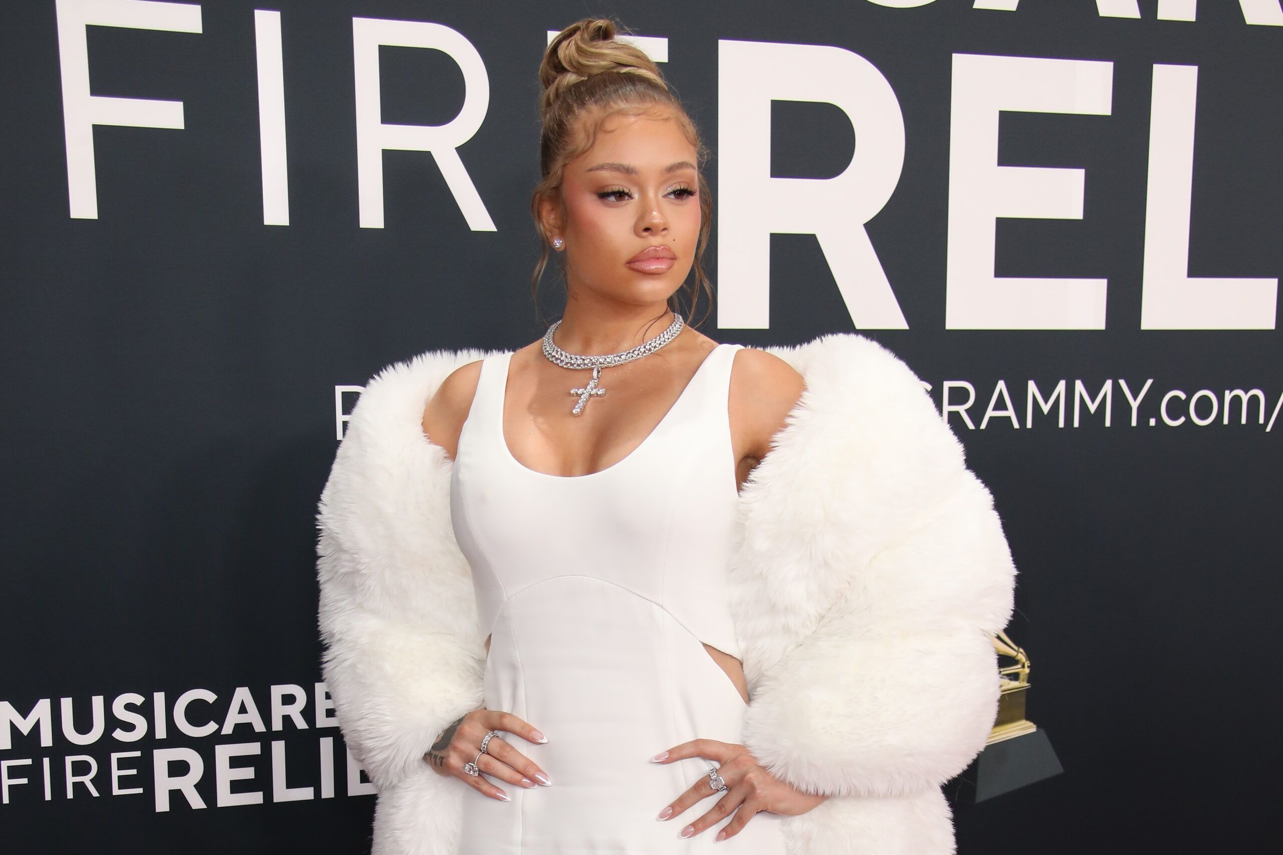 "Baby Girrrl!" Latto Keeps Praising Drake's "NOKIA" By Showing Off Her ...