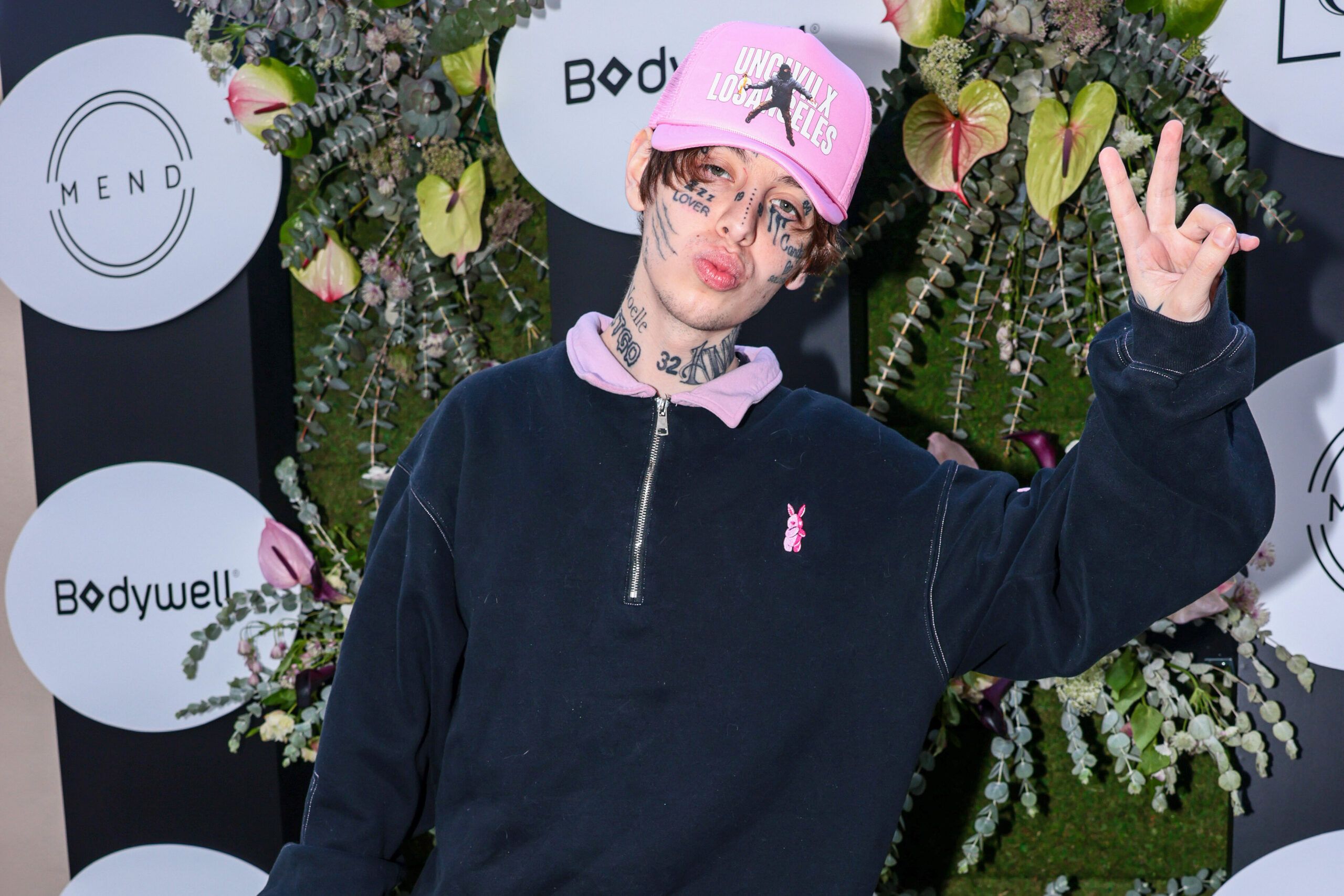 Lil Xan Enters Not Guilty Plea Over Allegedly Assaulting A Fan At His ...