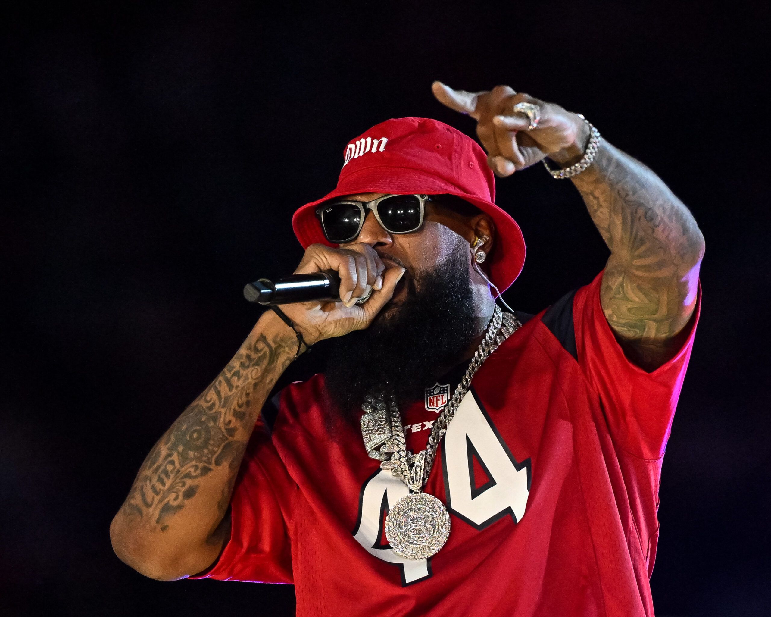 Slim Thug Can't Believe Dawn Robinson Has Been Living Out Of Her Car ...