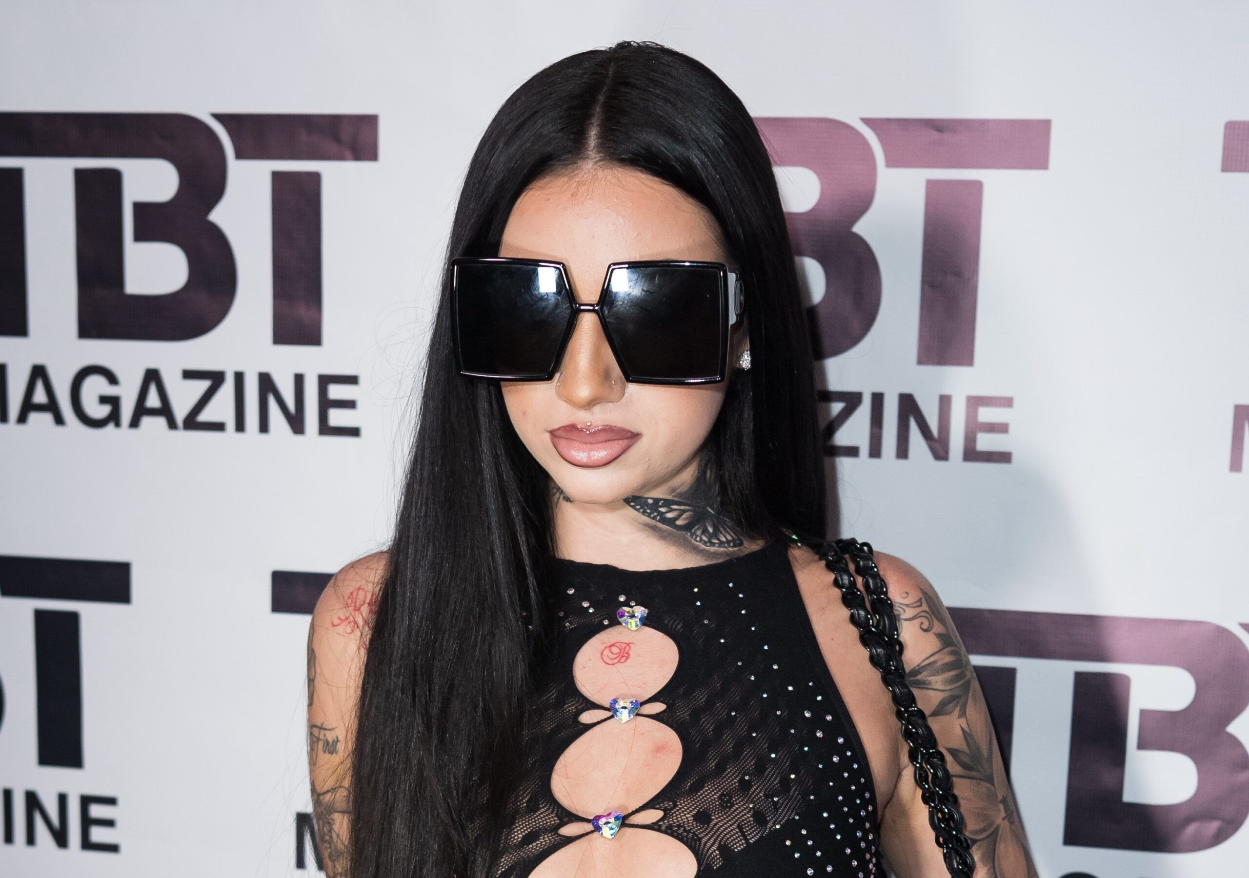 Bhad Bhabie & Alabama Barker Look-Alikes Fight At Strip Club