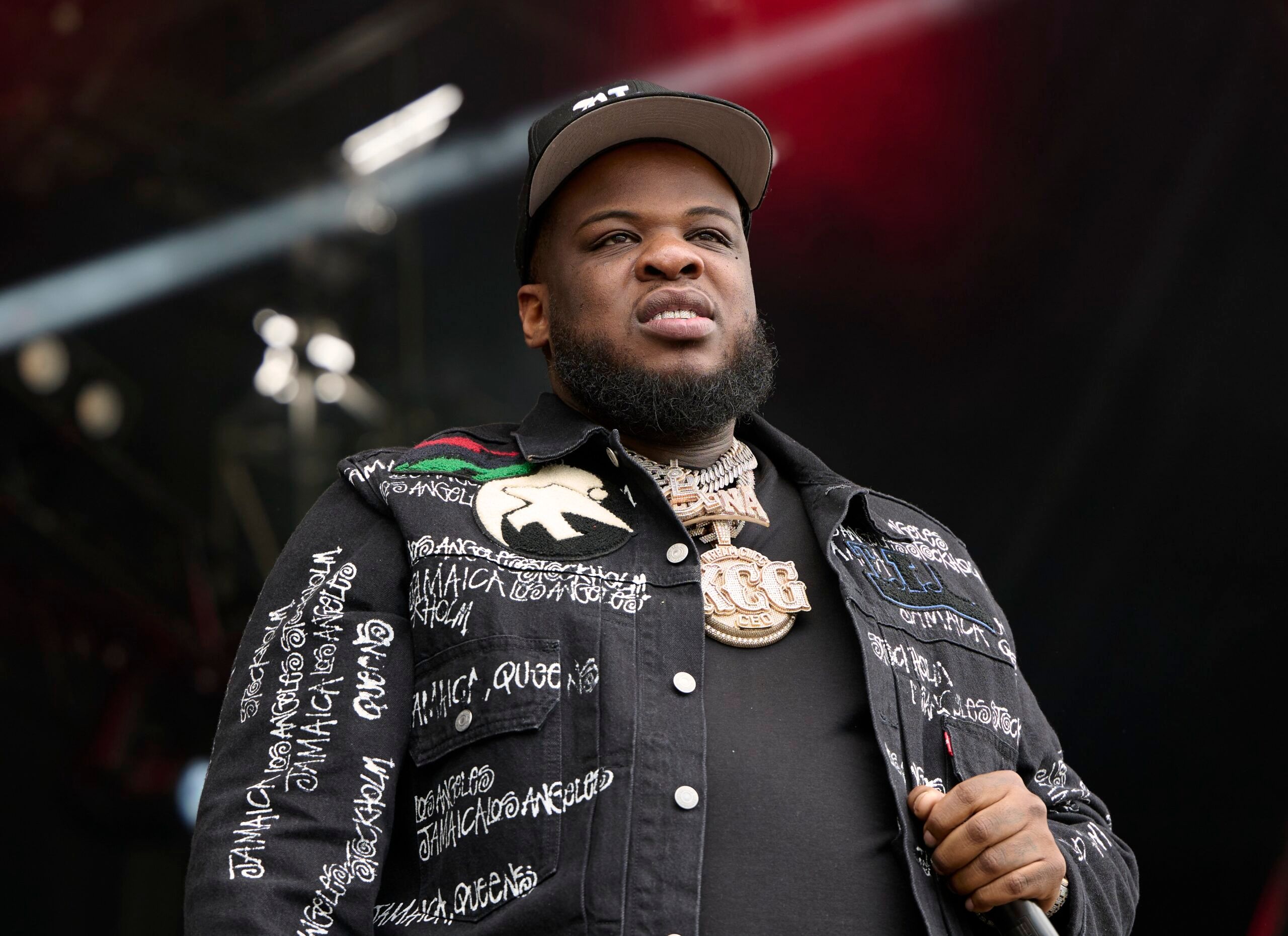 Maxo Kream & D Flowers Get Roasted By Fans For Fighting In Parking Lot