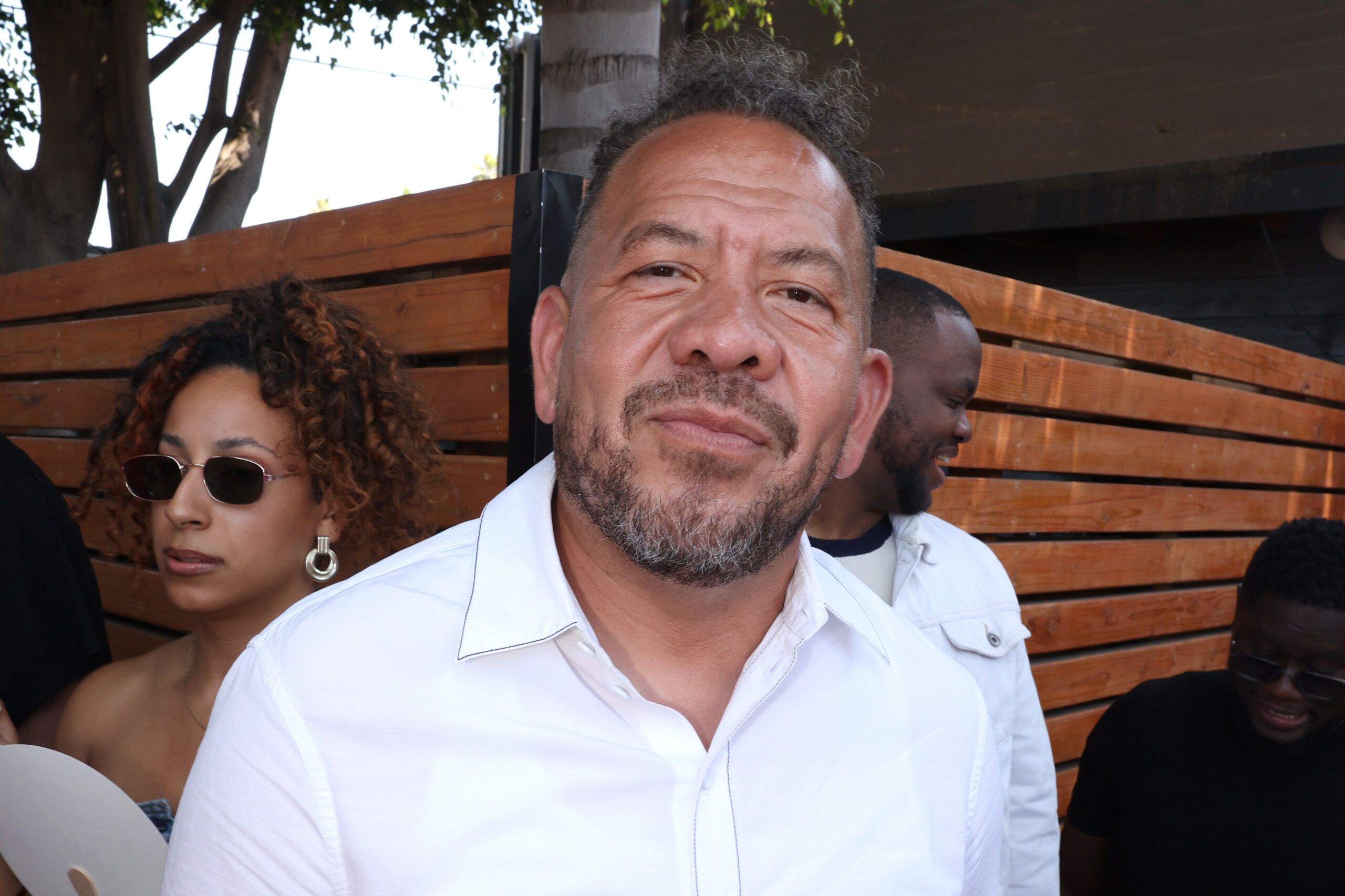 Elliott Wilson Salutes Kendrick Lamar & Drake For Competing For Number ...