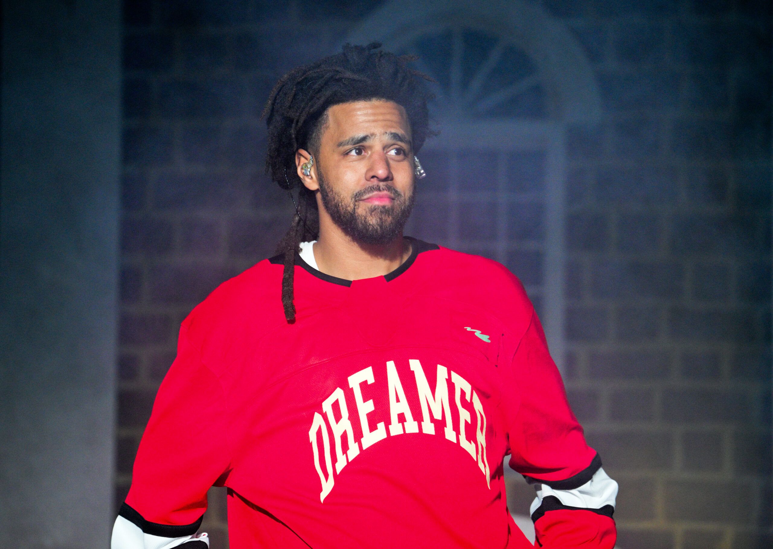 J Cole's Backstage Meet-up With Tems Leads To Hilarious Realization By Fans