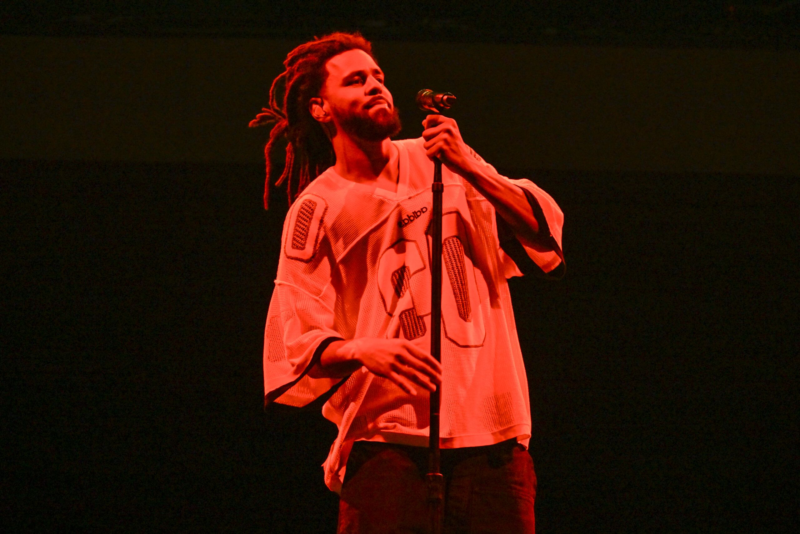J Cole Addresses The Future Of Dreamville Fest While Performing With ...