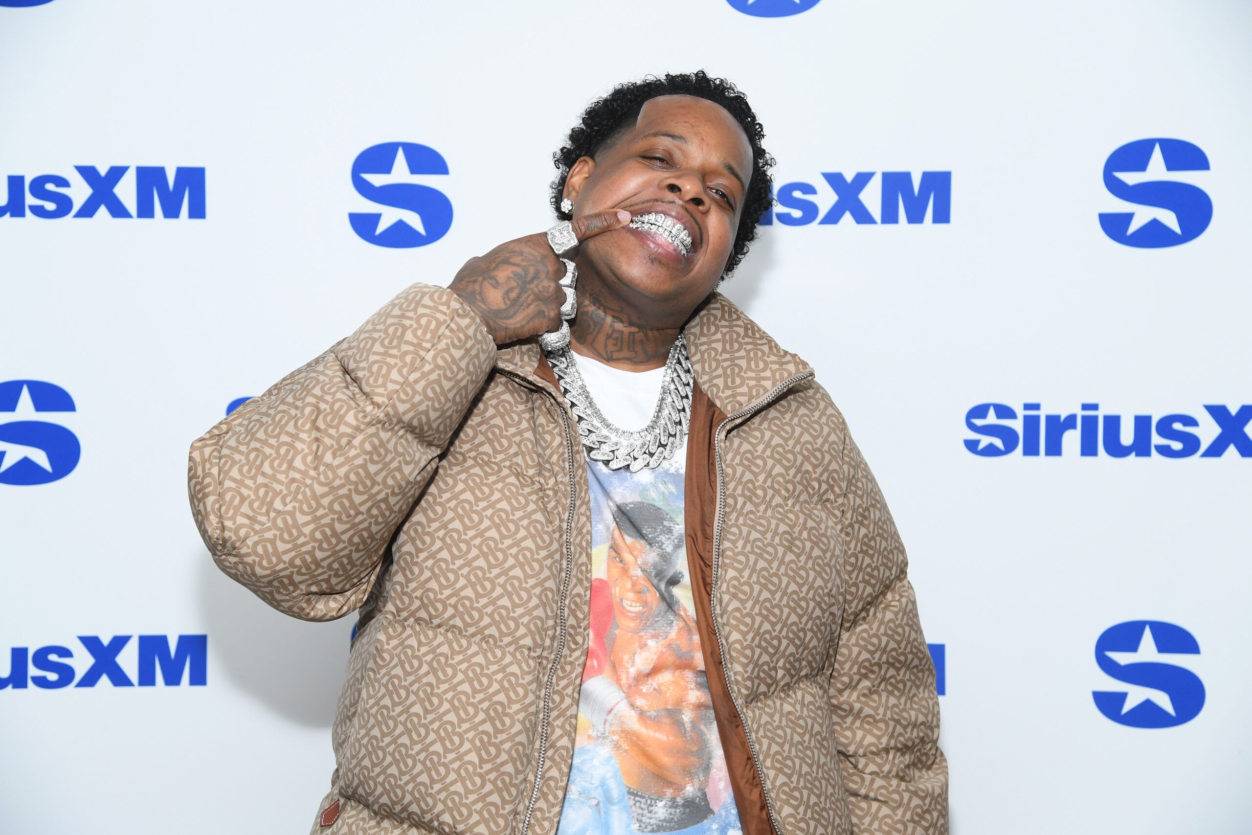 Finesse2Tymes Gets Roasted For Admitting To Not Brushing His Teeth ...