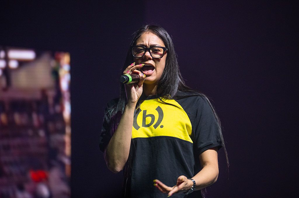 KARRAHBOOO Pulls A Travis Scott, Sells Shirts With Mugshot