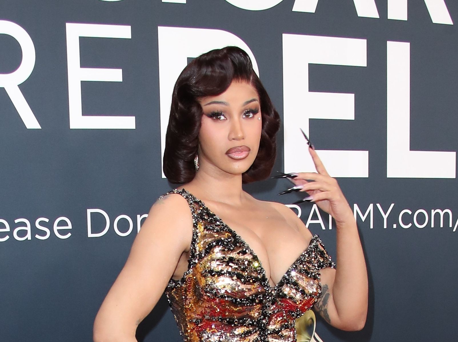 Cardi B Seemingly Unleashes On Offset In Fiery Upcoming Track