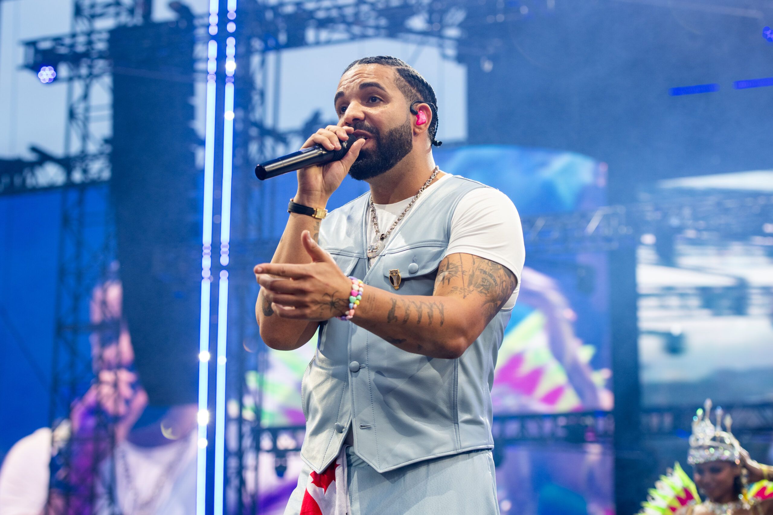 Drake Submits Massive Witness List For His UMG Lawsuit