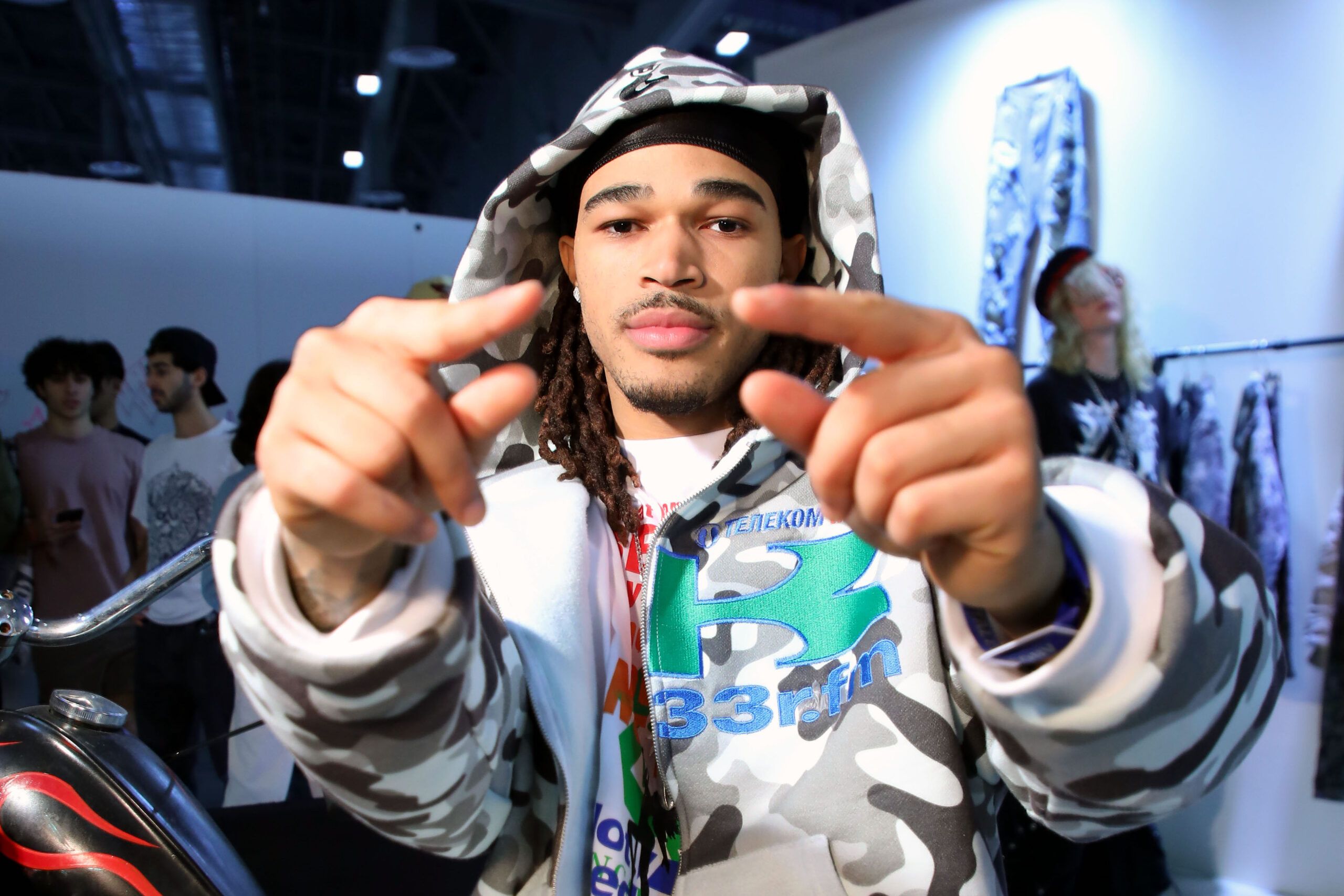 Lil Baby & Veeze Have Mild Reactions To PlaqueBoyMax's Beats