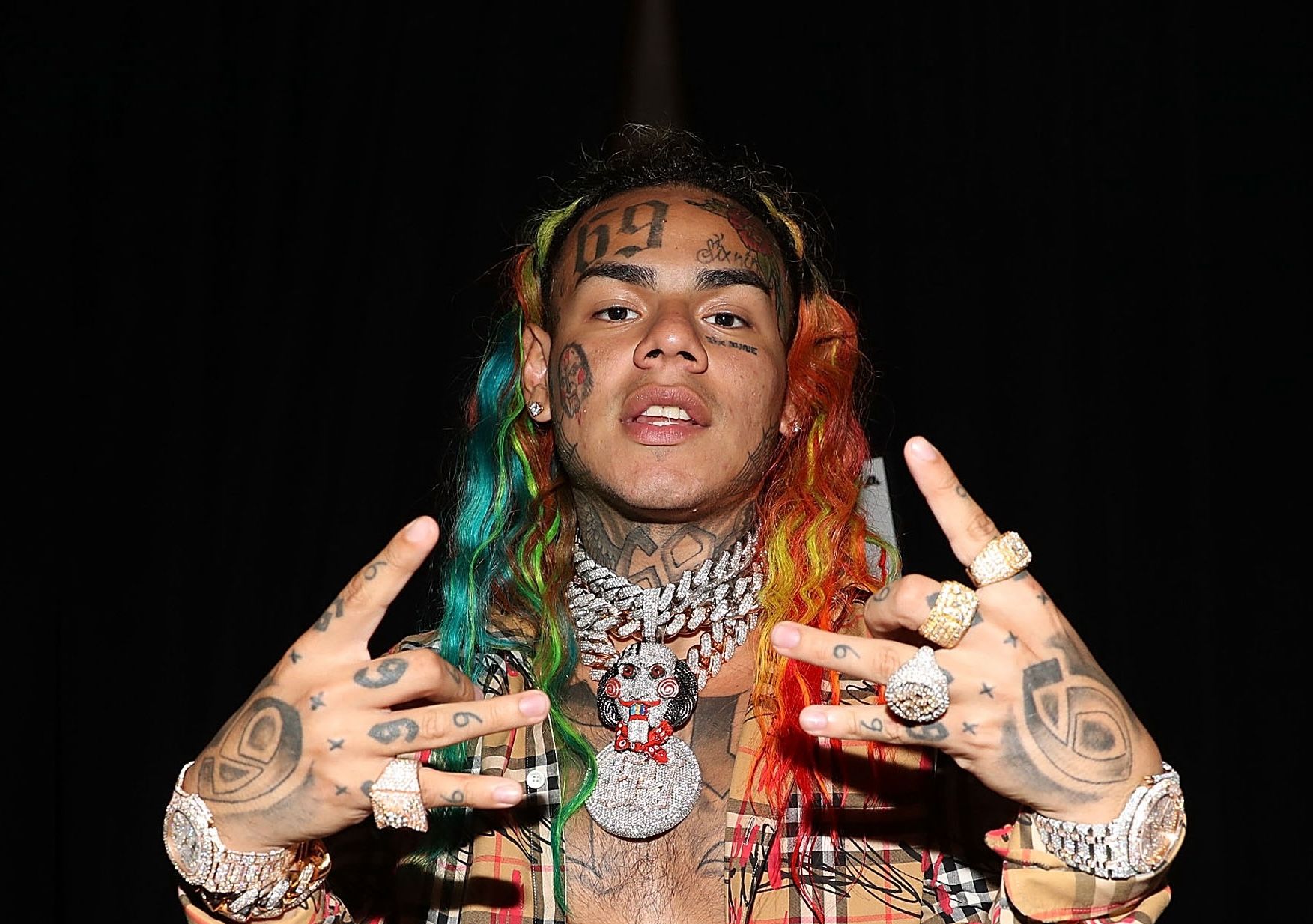 6ix9ine & Lil Tjay Roast Each Other In Wild New DMs