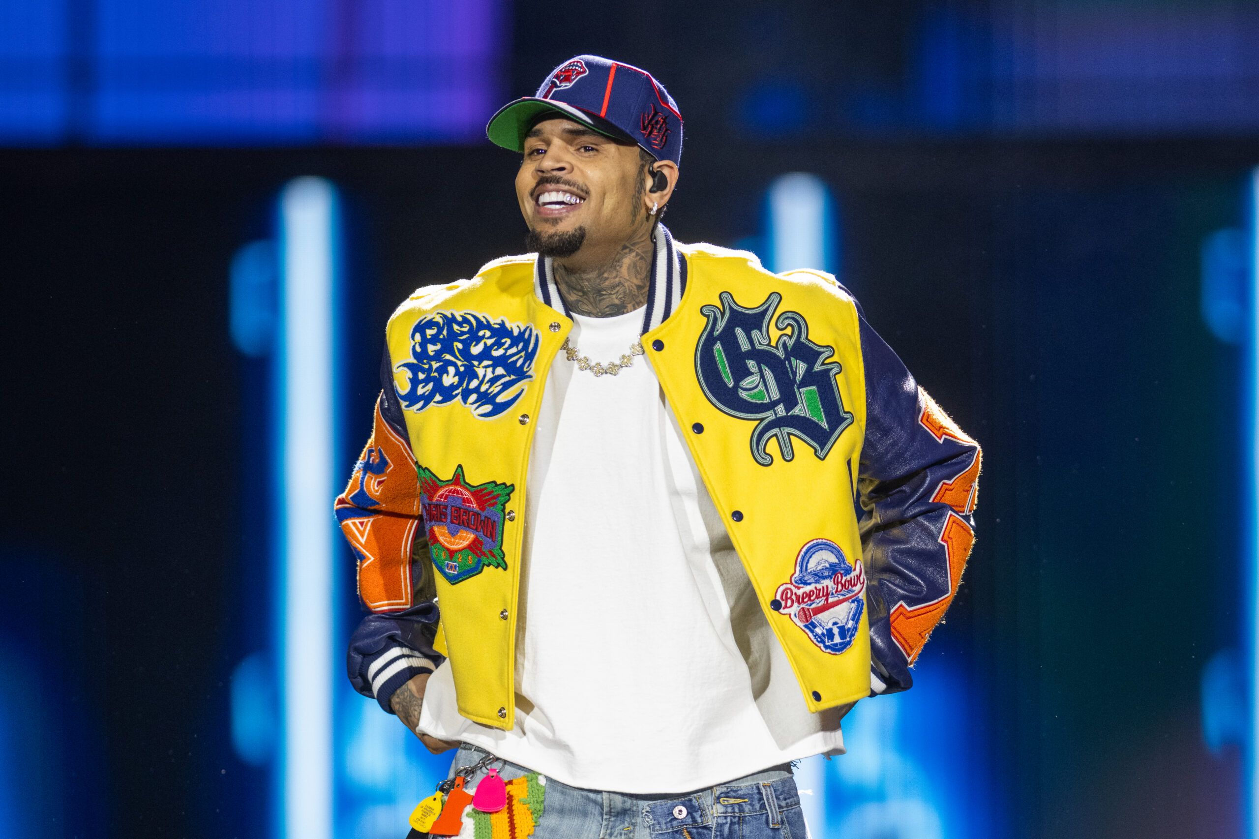 Chris Brown Addresses Fans' Massive Ticket Issues For "Breezy Bowl" Tour